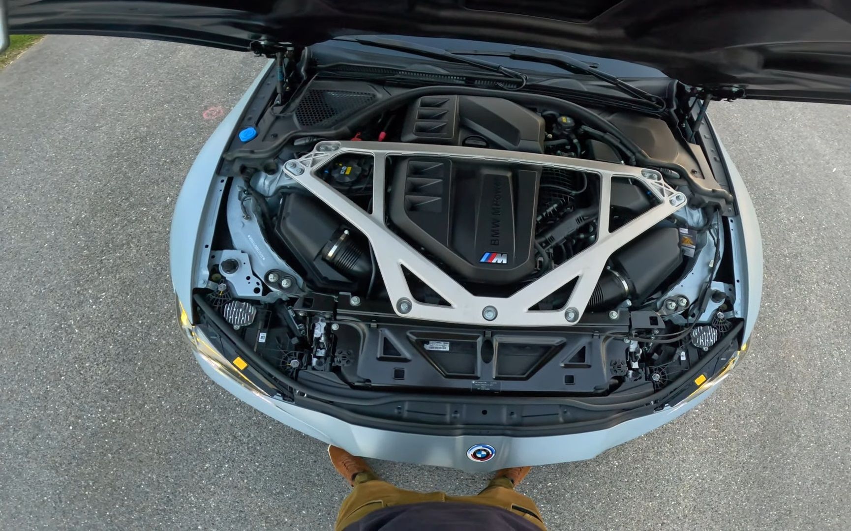 Apparently, the 2023 BMW M4 CSL Does Not Come With a 155-mph Speed Limiter