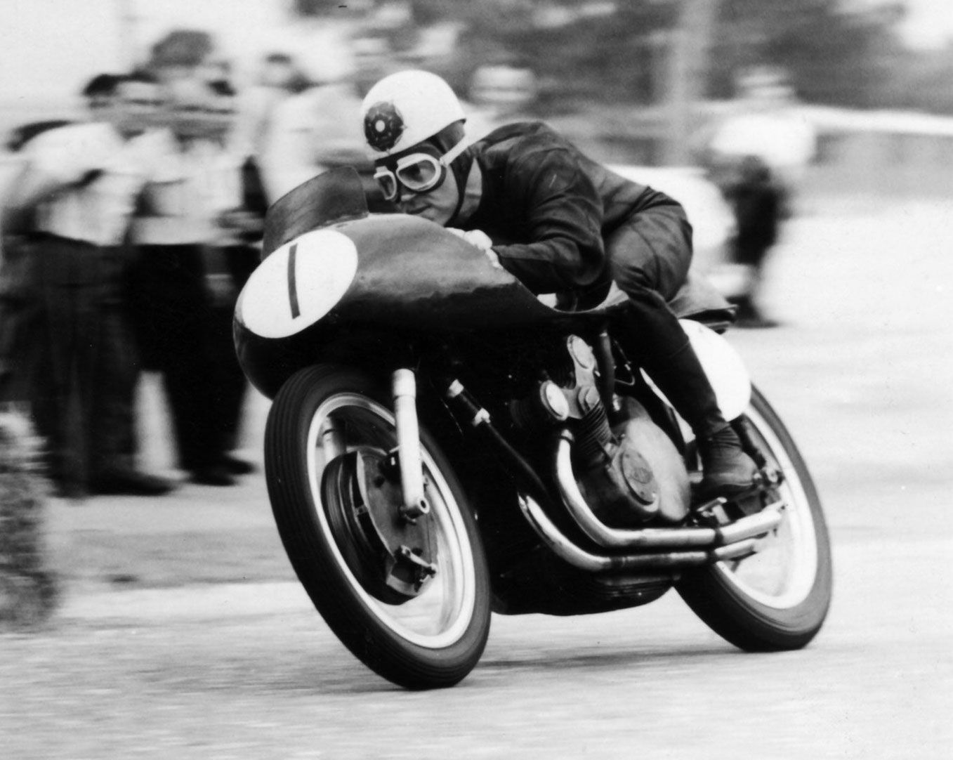 Top 10 Grand Prix Motorcycle Racers of All Time