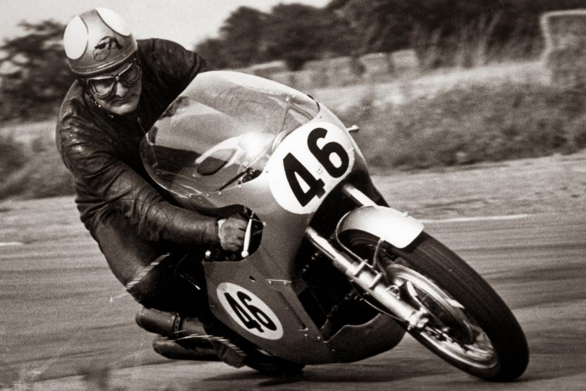 Top 10 Grand Prix Motorcycle Racers of All Time