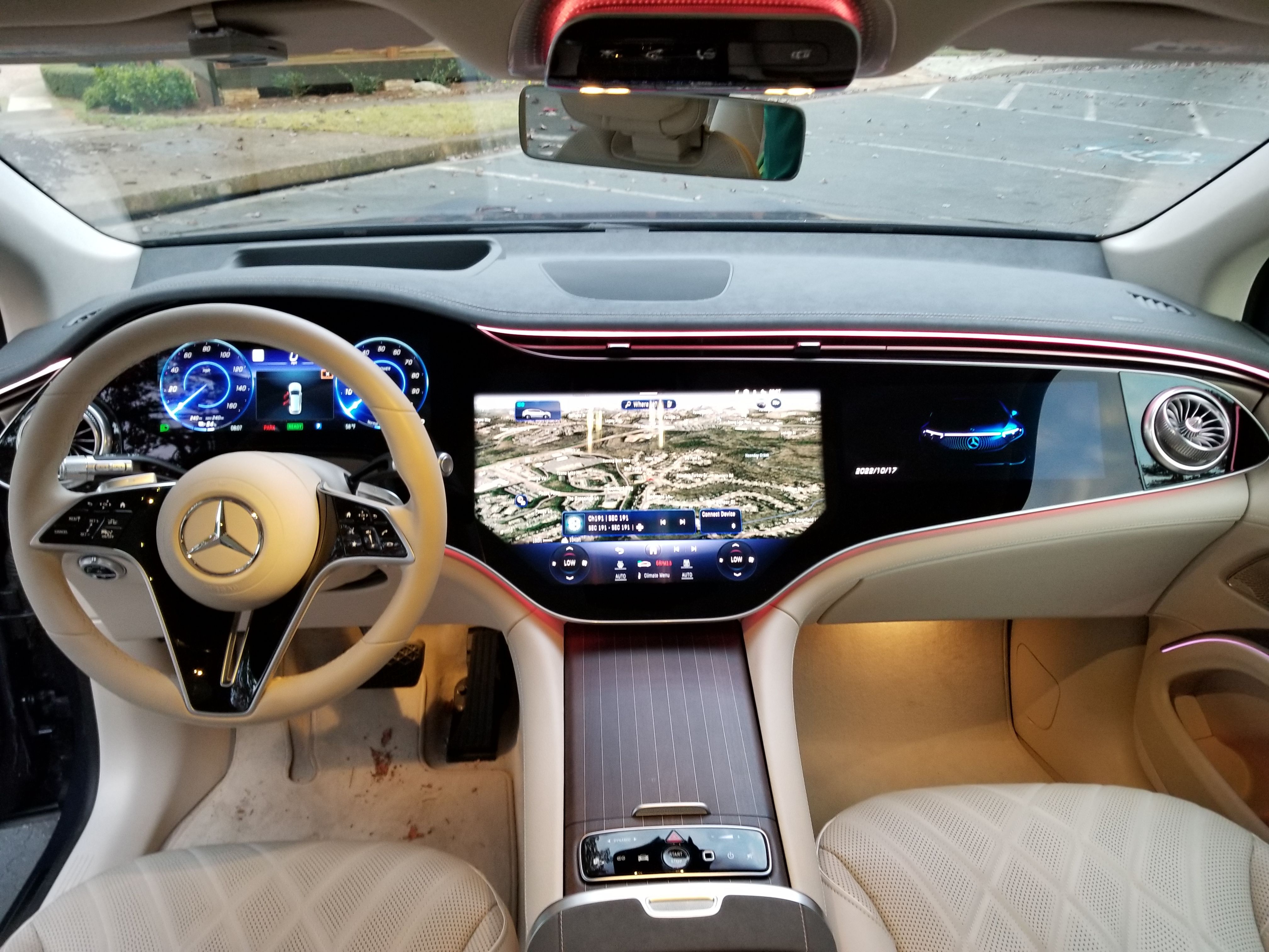 2023 Mercedes-Benz EQS SUV 580 Drive: A Powerful And Tech-laden Masterpiece