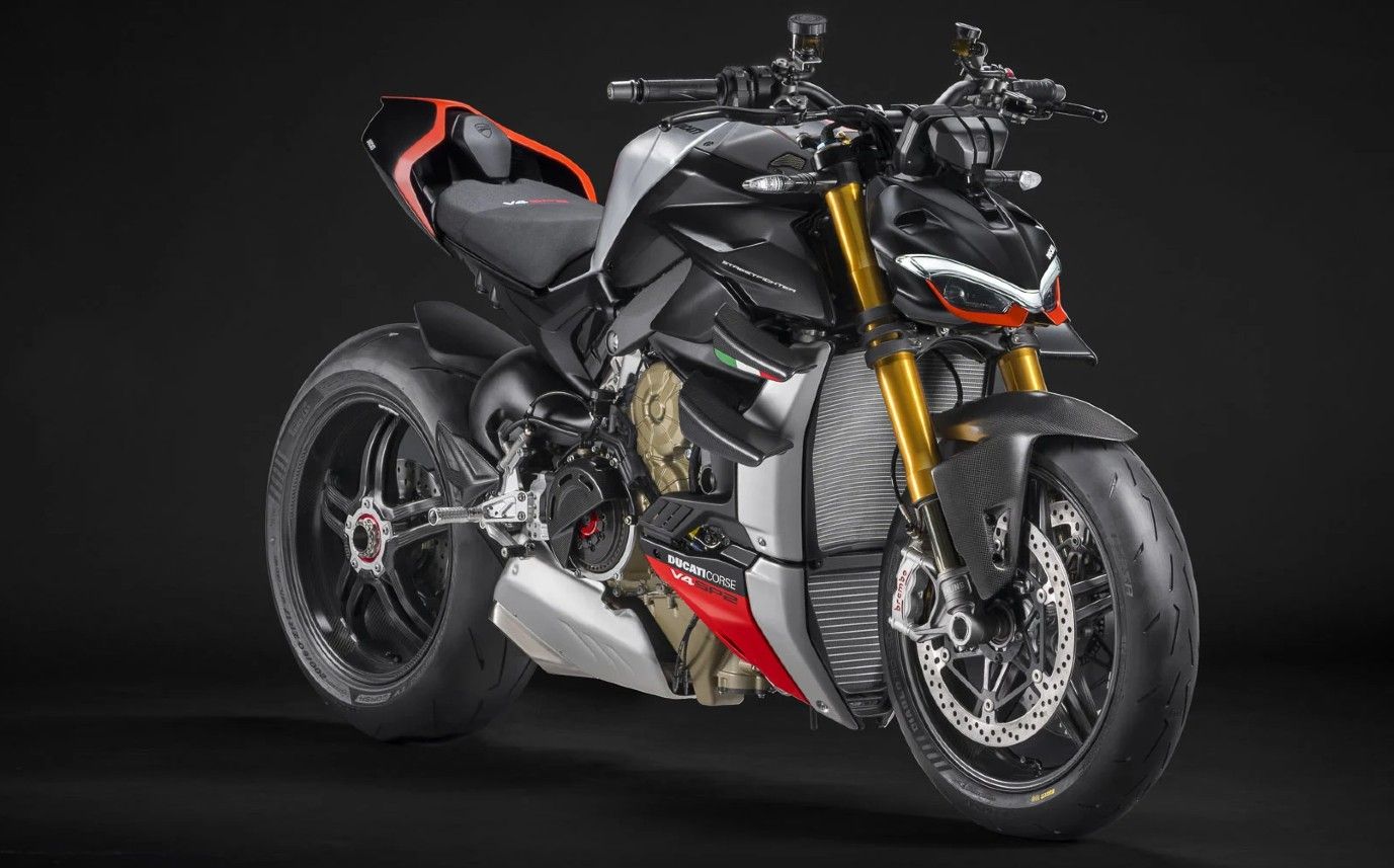 2023 Ducati Streetfighter V4 Follows The Panigale's Footsteps with Flagship Naked Model