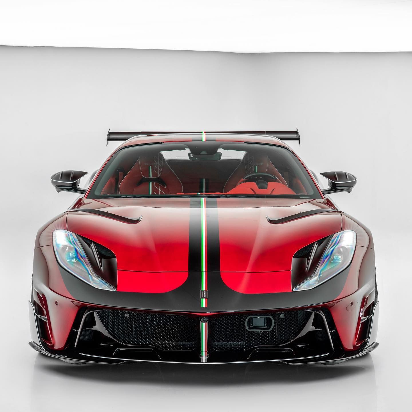 Mansory Stallone Tempesta Nera Makes The Ferrari 812 GTS Even Wilder