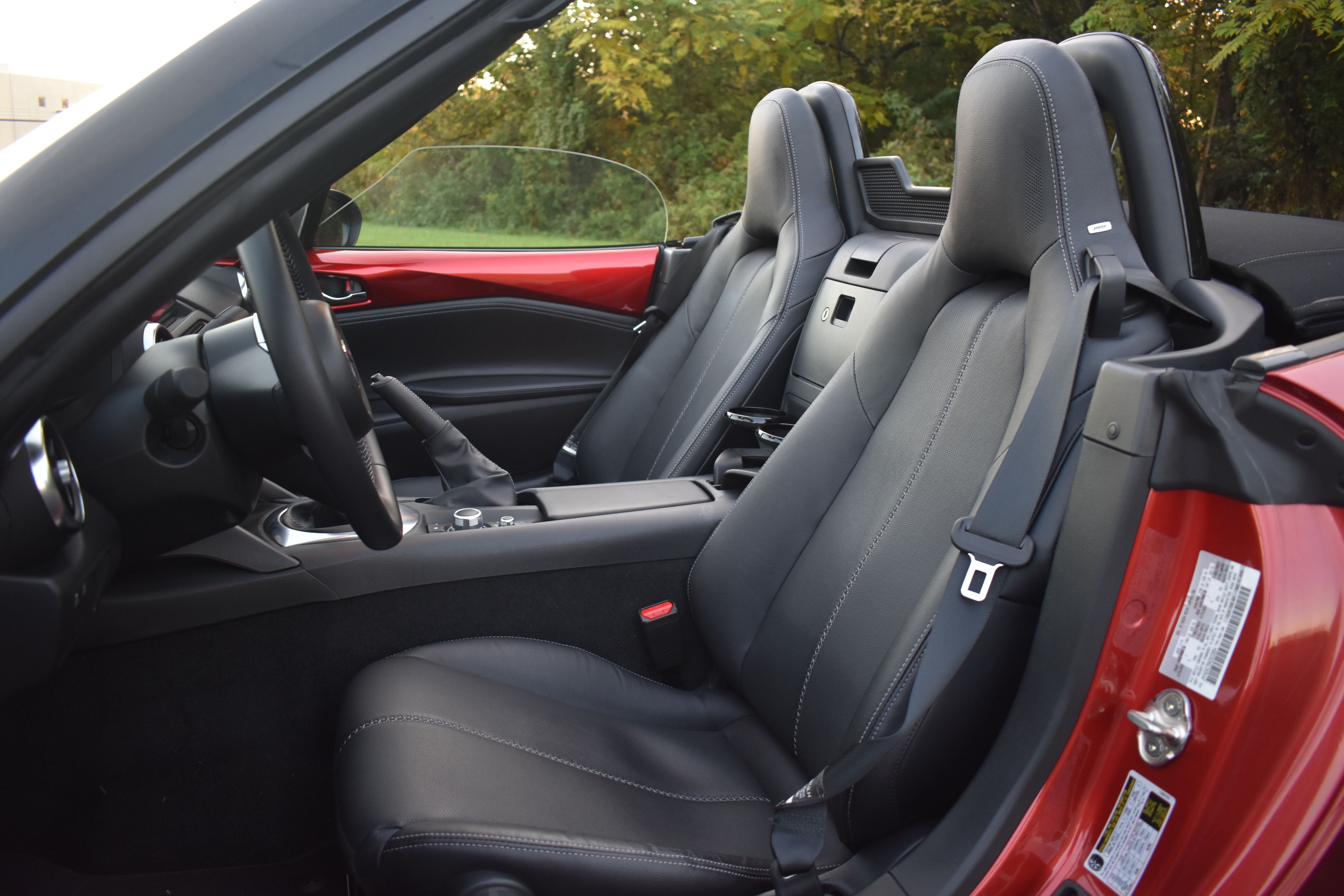 2022 Mazda MX-5 Miata Review: The Minimalist's Sports Car