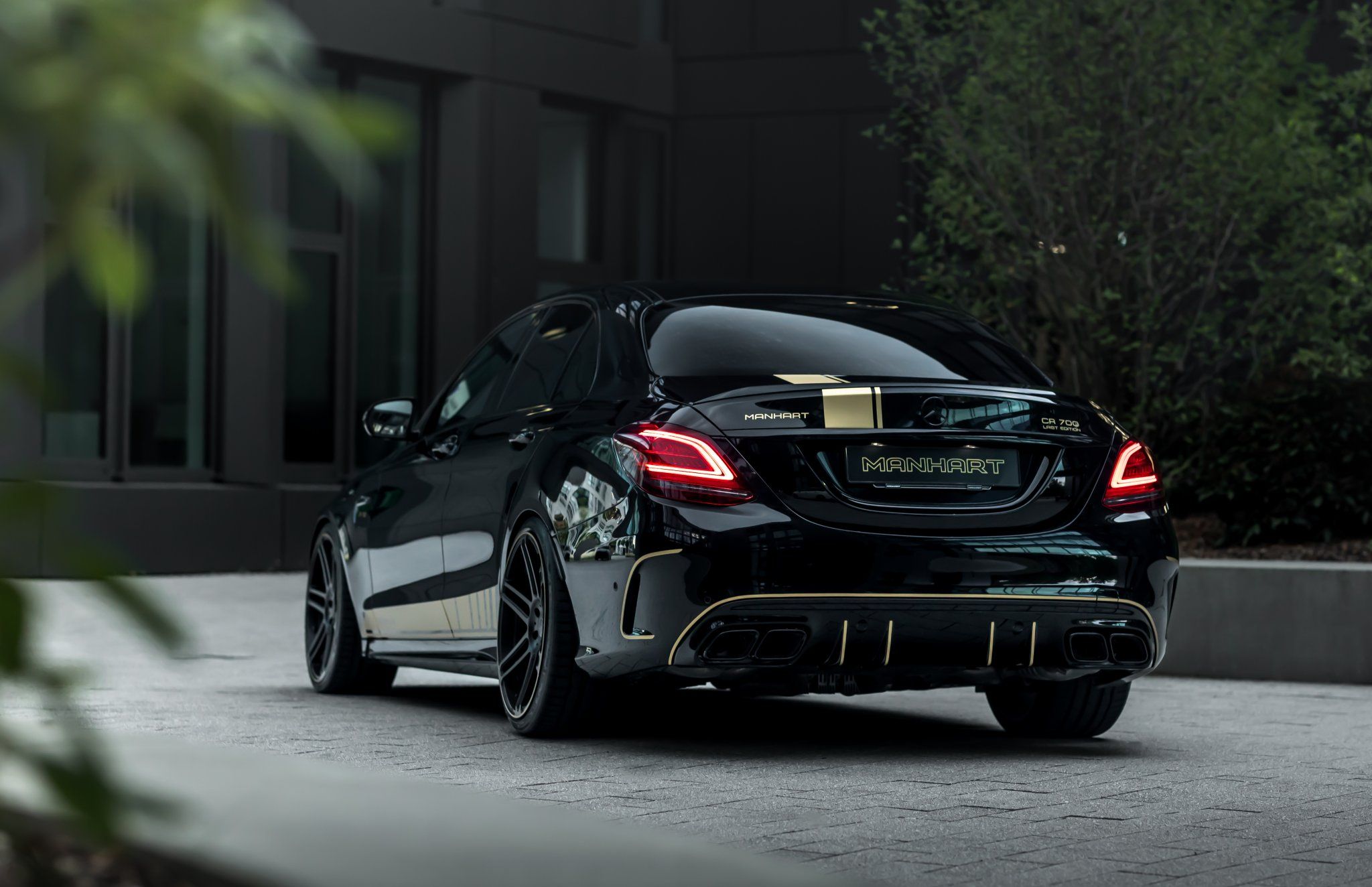 The Mercedes C 63 V-8 Is Going out with a Bang Through Manhart's CR700