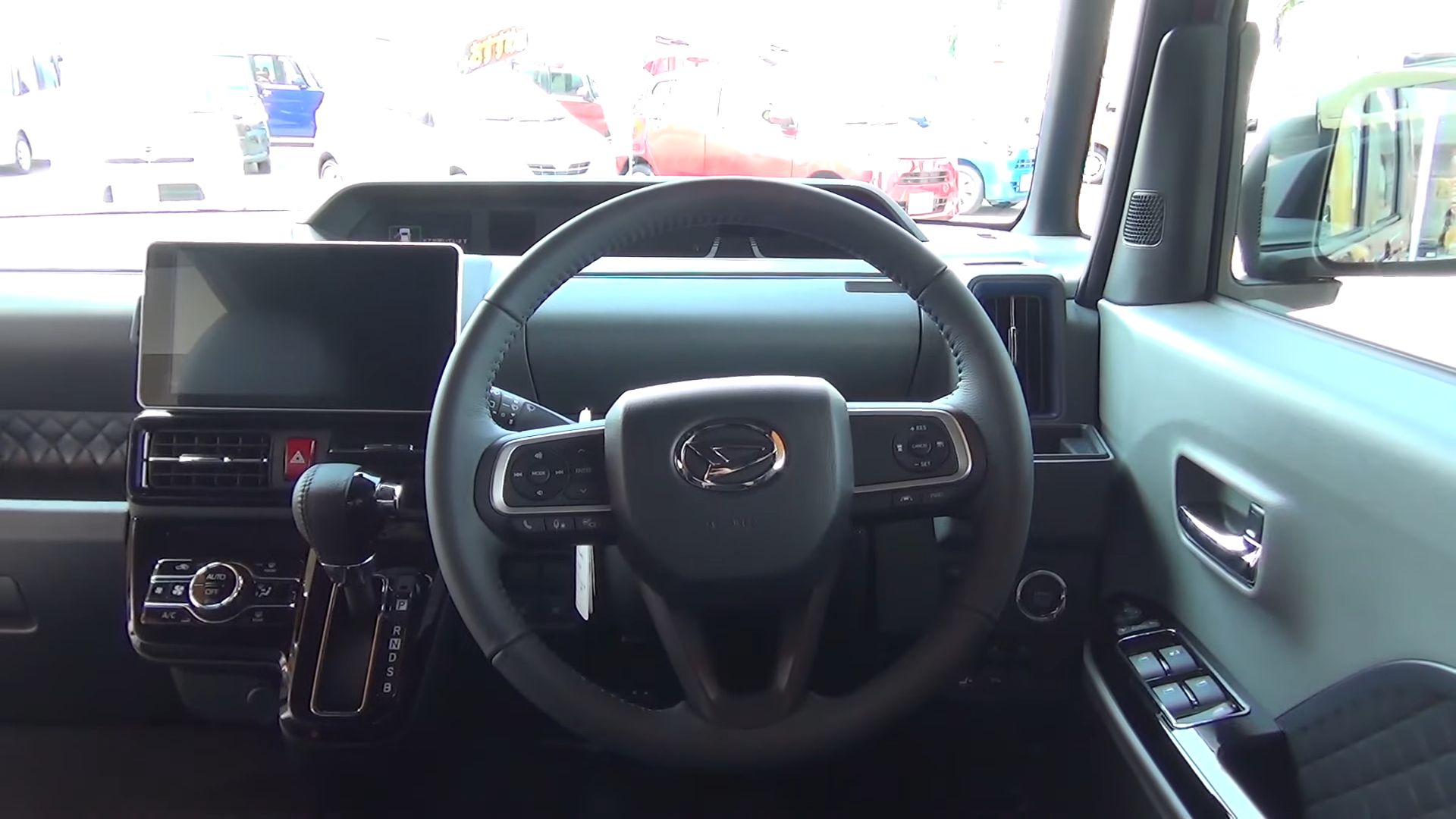 The Daihatsu Tanto Pokes Fun At The Nissan Cube