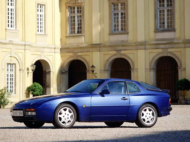 Here's Why You Should Buy A Porsche 944 Now
