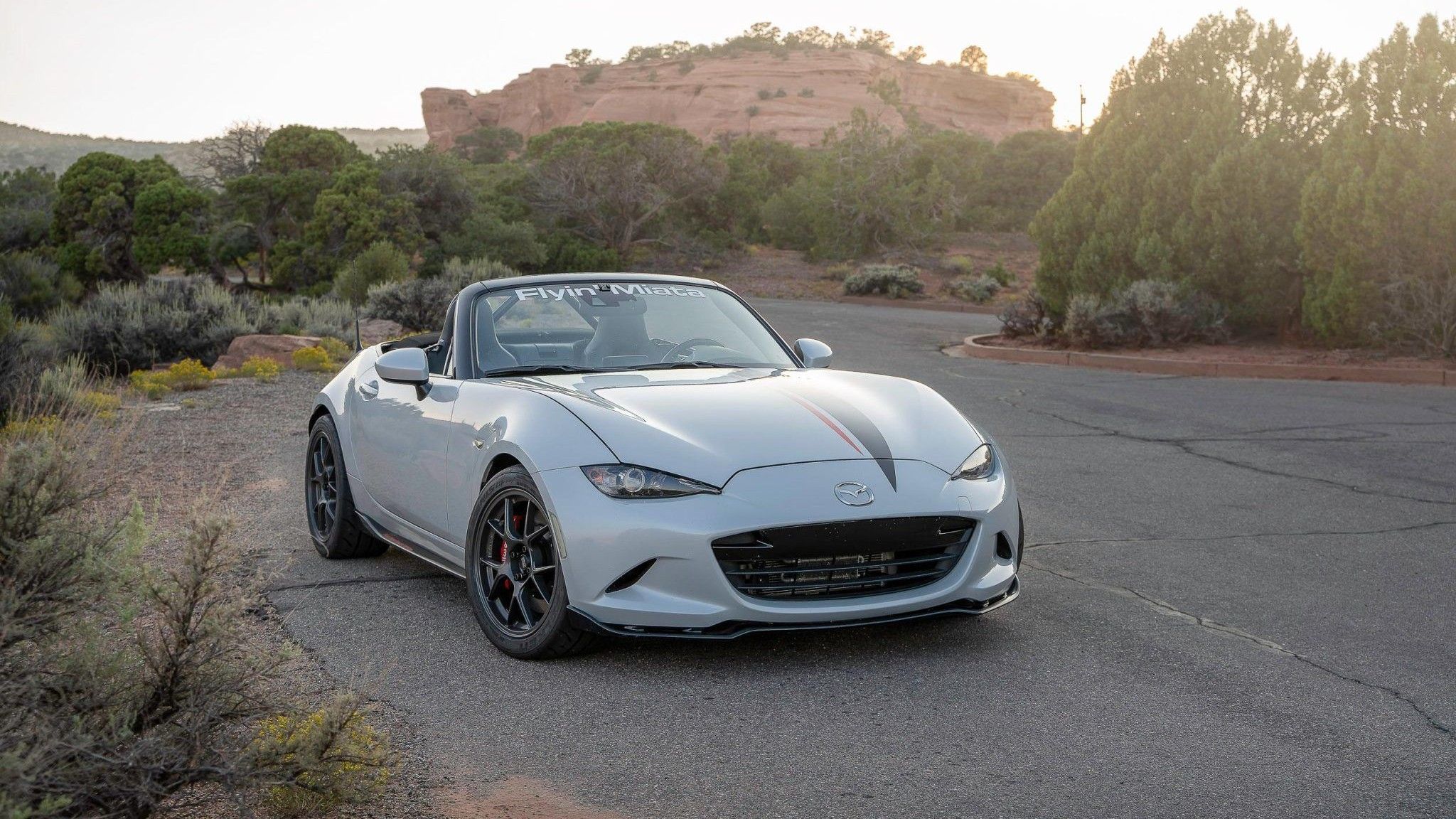 Mazda MX-5 By Flyin' Miata Is Powered By A GM LS3 Engine