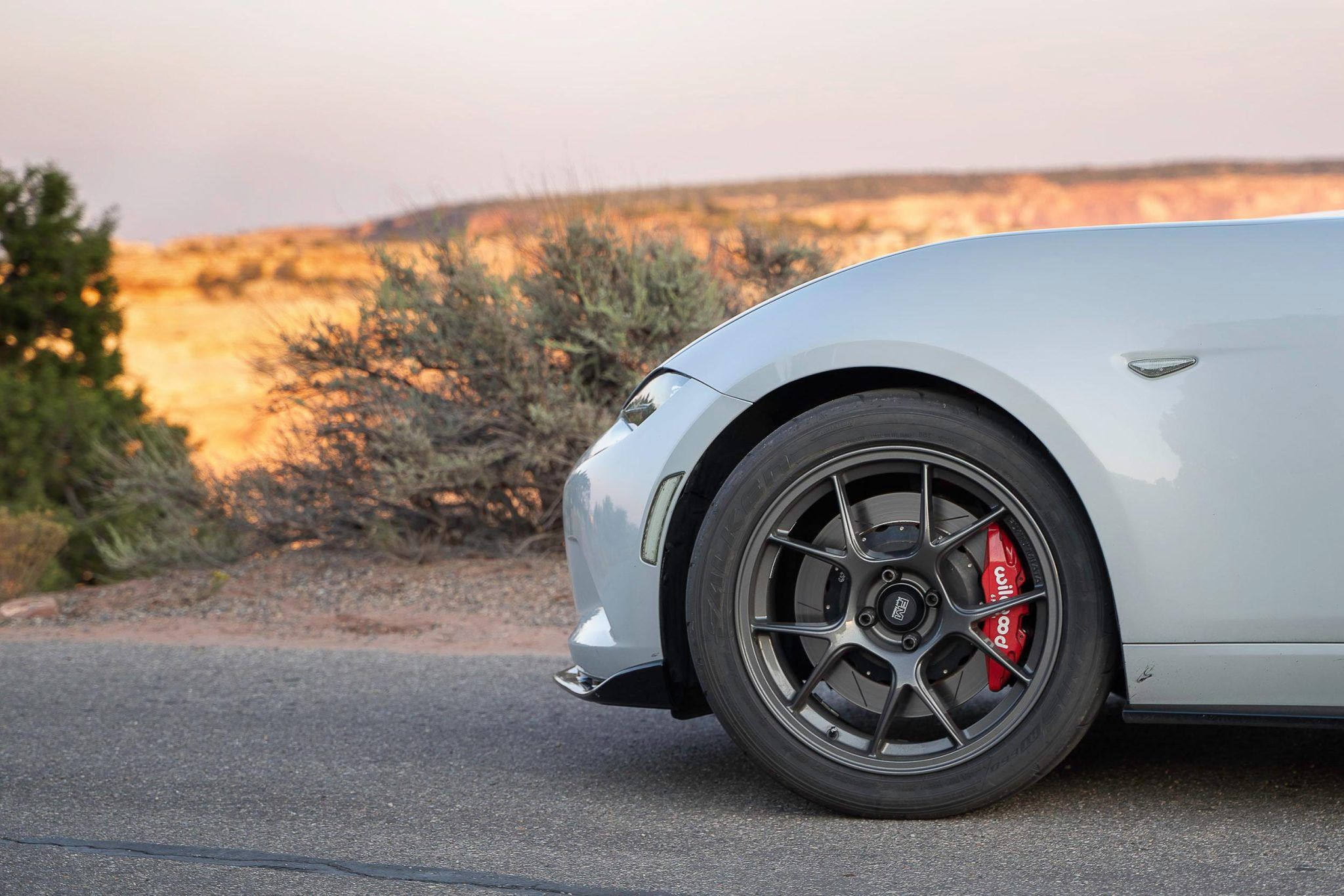 Mazda MX-5 By Flyin' Miata Is Powered By A GM LS3 Engine