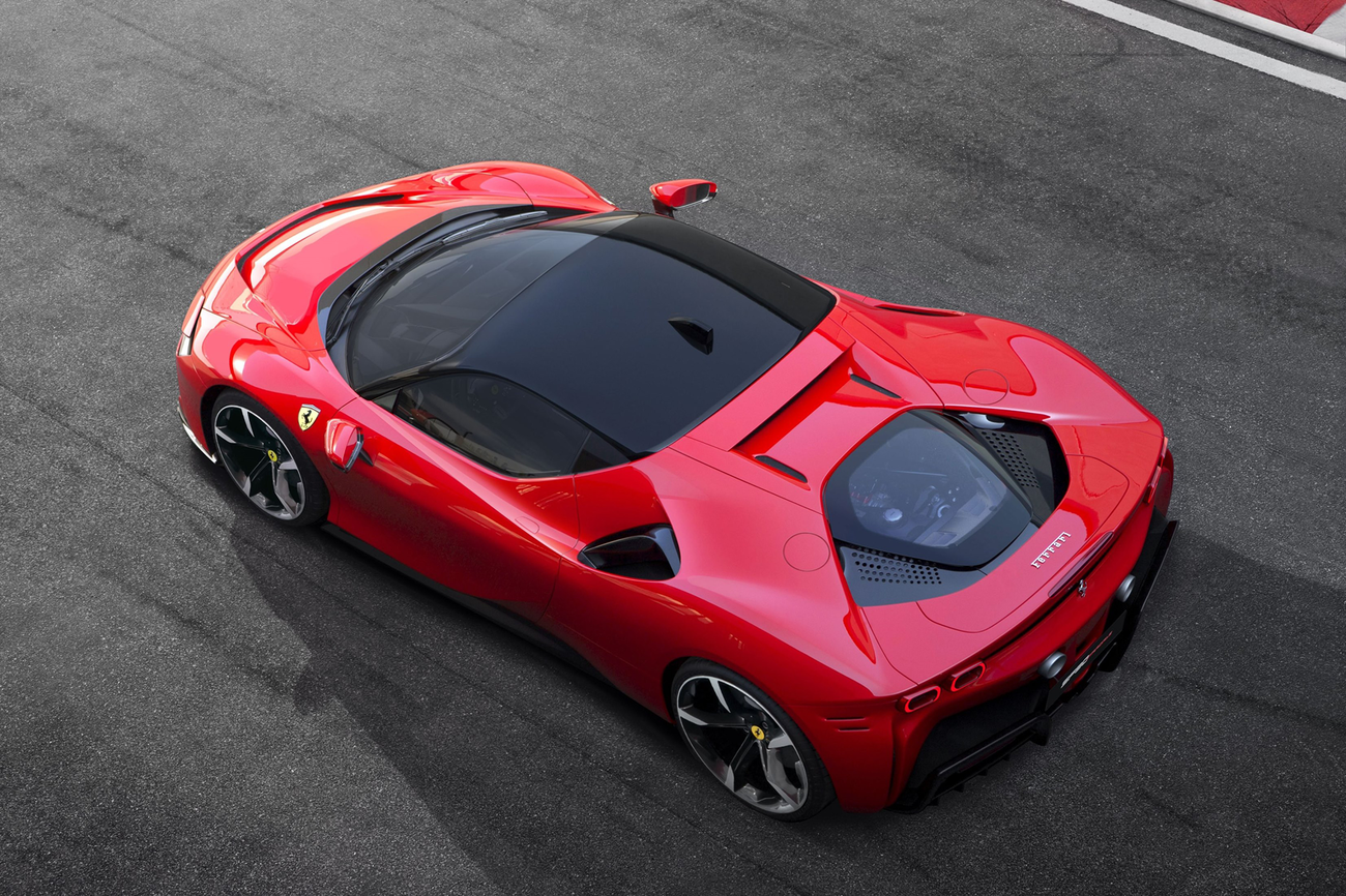 The Ferrari SF90 Absolutely Blitzes A Porsche 911 Turbo S On The Drag Strip