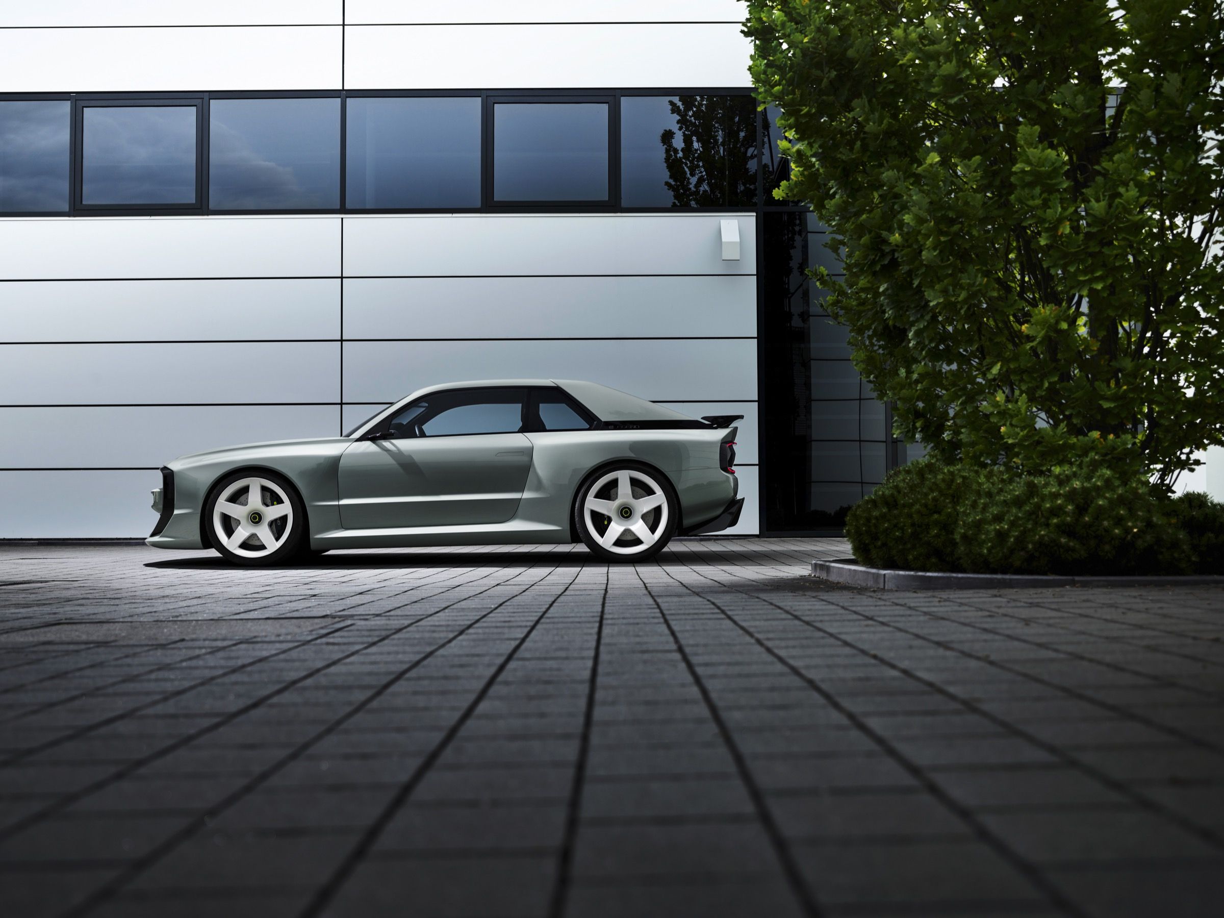 The E-Legend EL1 Is Proof That Automotive Icons Can Be Reborn As ...