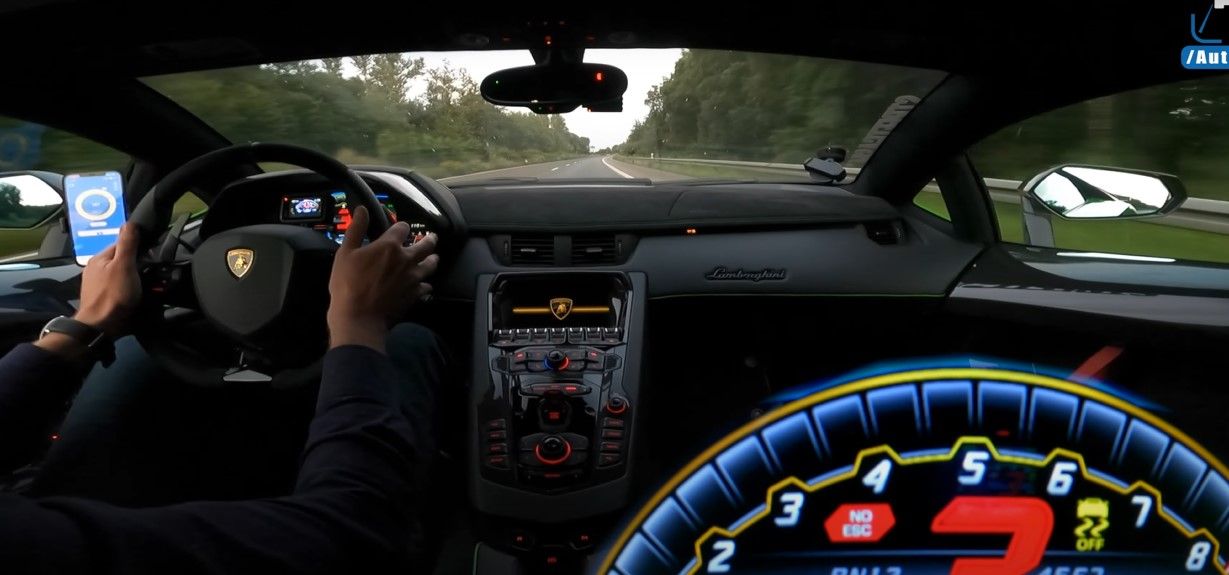 Watch As A Lamborghini Aventador SVJ Screams To 215 MPH On The Autobahn
