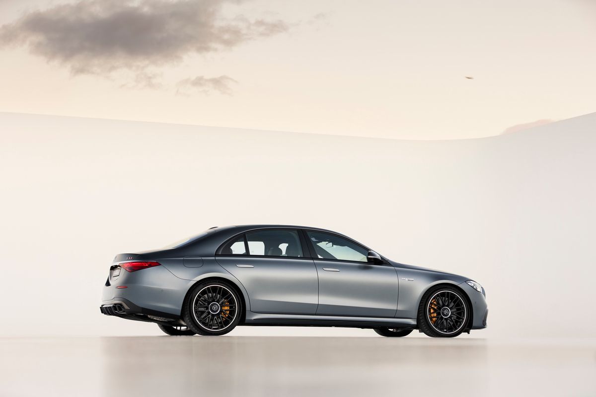 Here's What Really Makes The Mercedes-AMG S63 E Performance Special