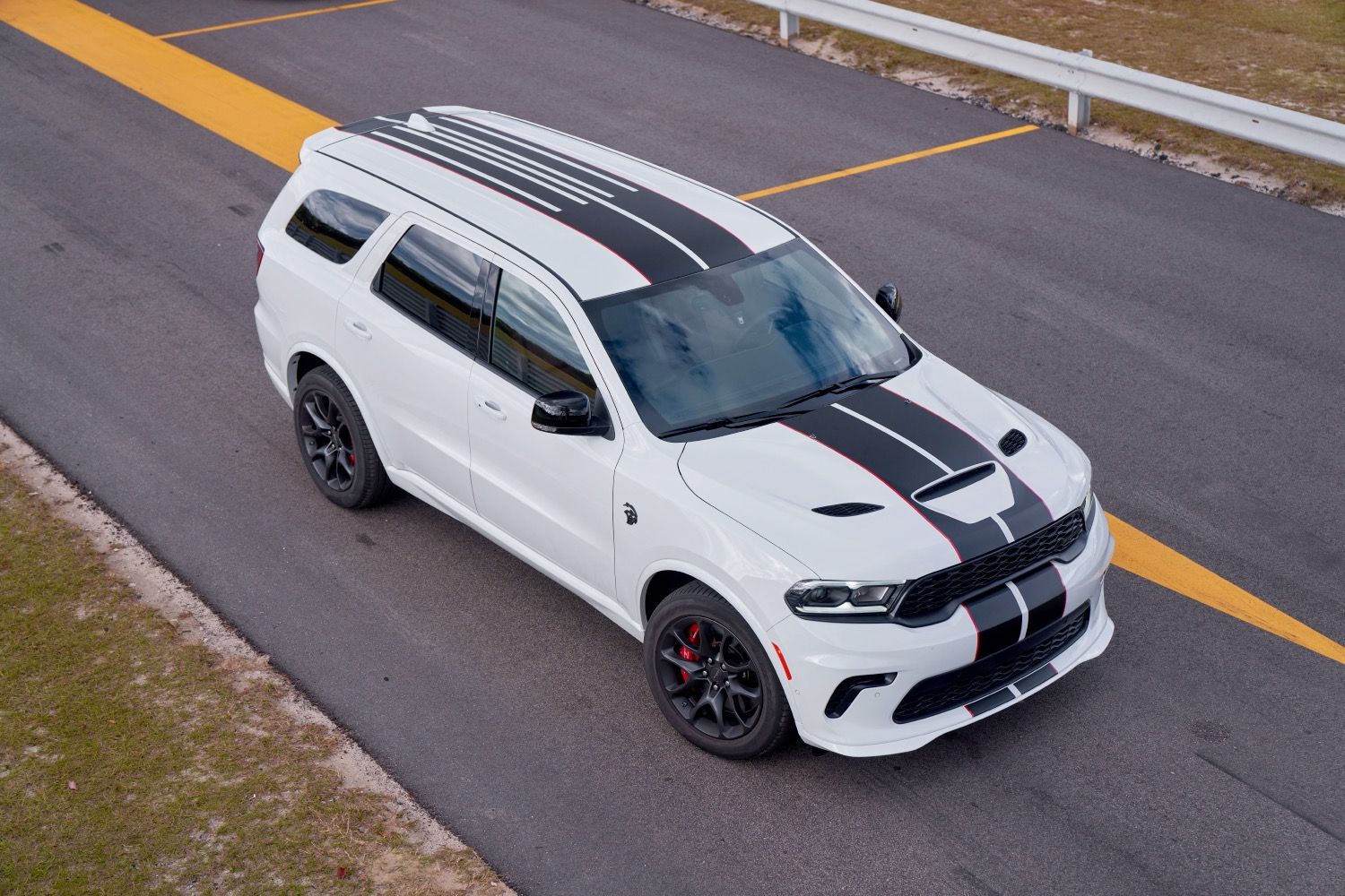 Here's What Makes The Dodge Durango SRT Hellcat An Absolute Monster