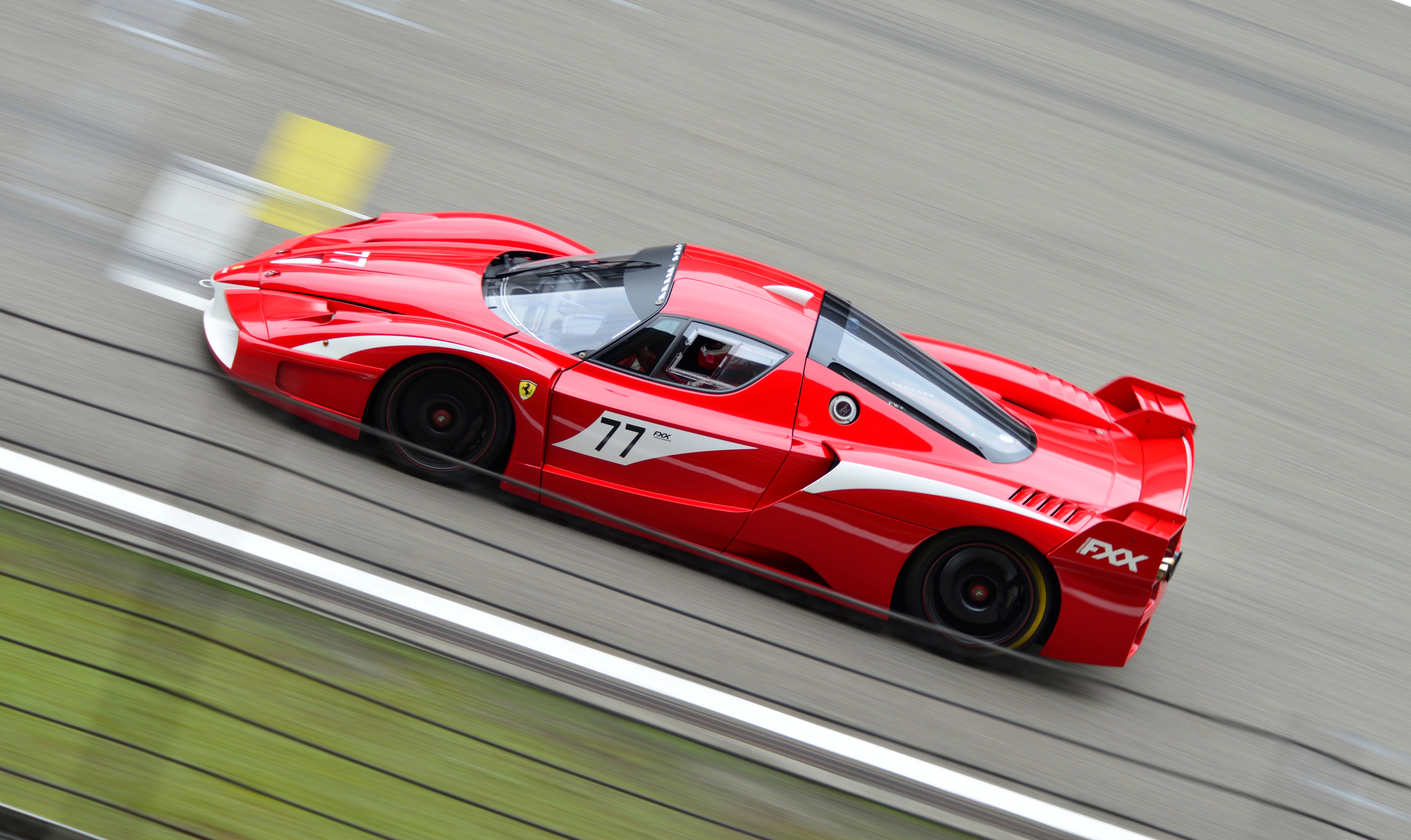 10 Things Every Enthusiast Should Know About The Ferrari FXX