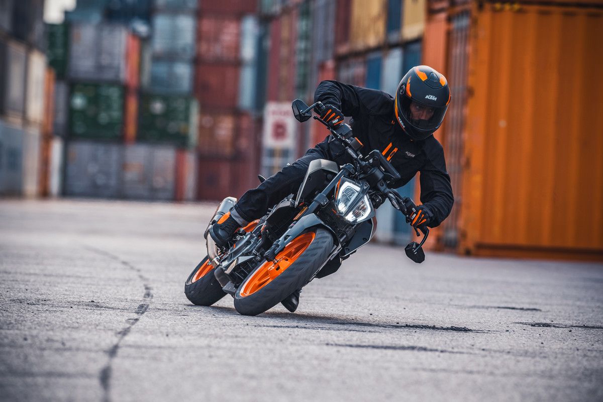 10 Things That Make The KTM 390 Duke A Great Beginner’s Bike