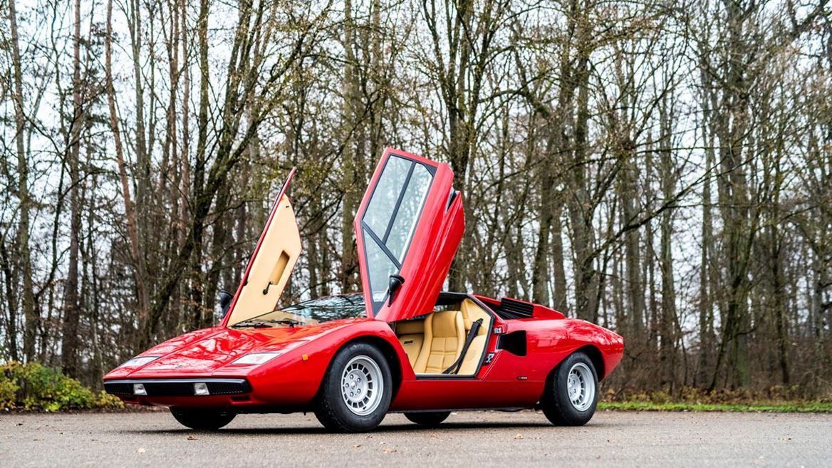 10 Things You Need To Know About The Original Lamborghini Countach