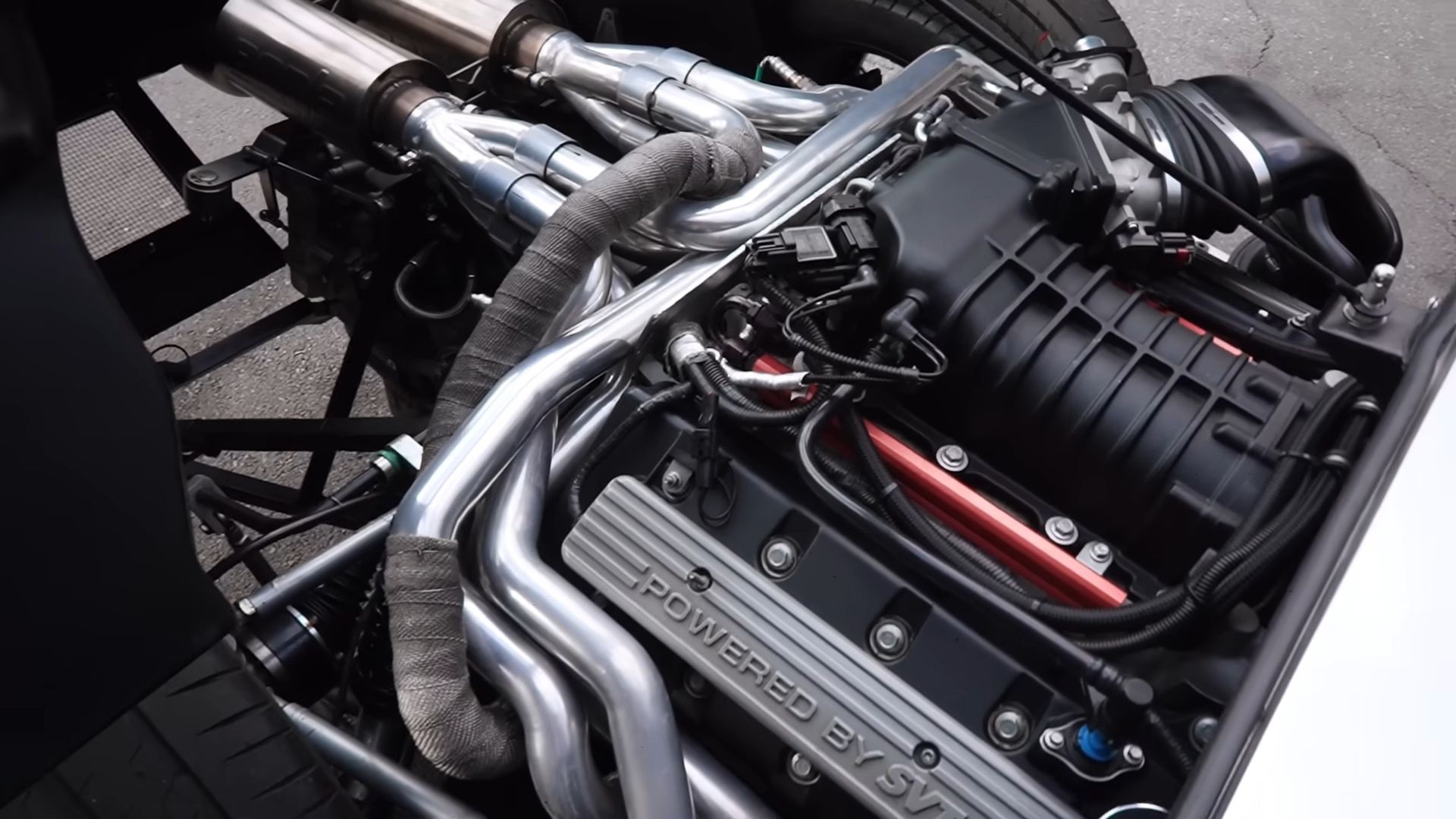 Superformance Ford GT40 Bridges Classic And Modern With Supercharged Power