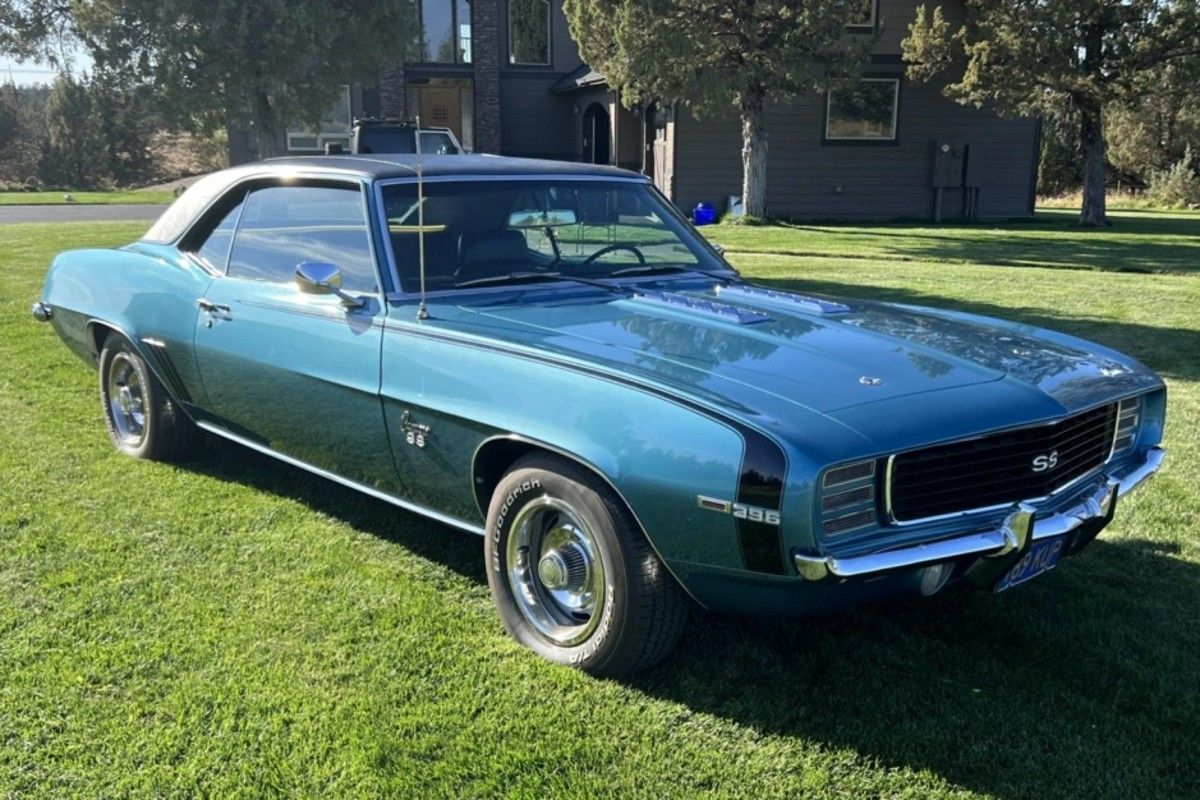 10 Reasons Why The 1969 Chevy Camaro SS Is The Ultimate Muscle Car