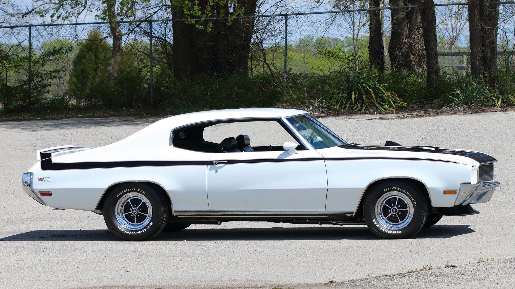 10 Awesome Things About The Buick Skylark GSX