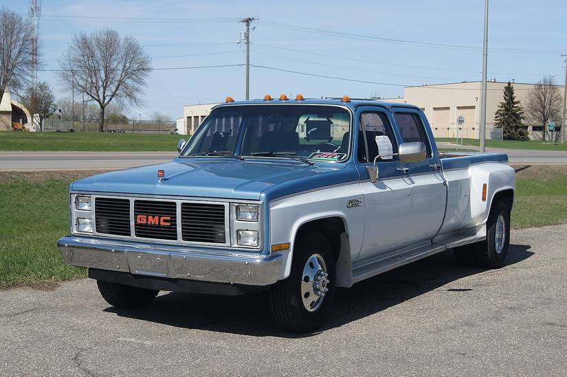 10 Facts Every Truck Enthusiast Should Know About The Chevrolet C10