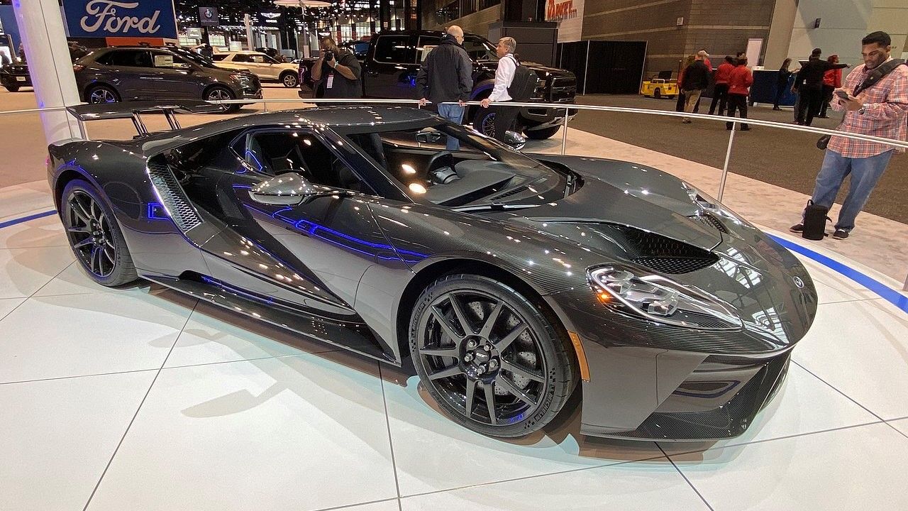 10 Things Every Enthusiast Should Know About The Ford GT