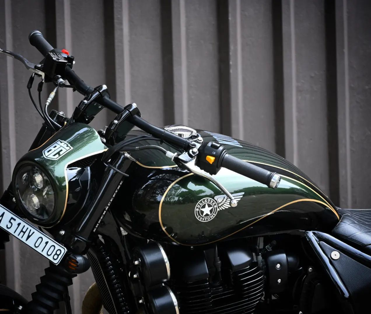 This Custom Royal Enfield Interceptor 650 Looks Beautiful With Its ...