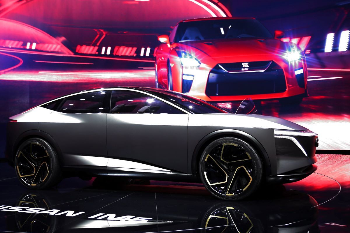 Why EVs Are Safer Than ICE Cars In A Crash