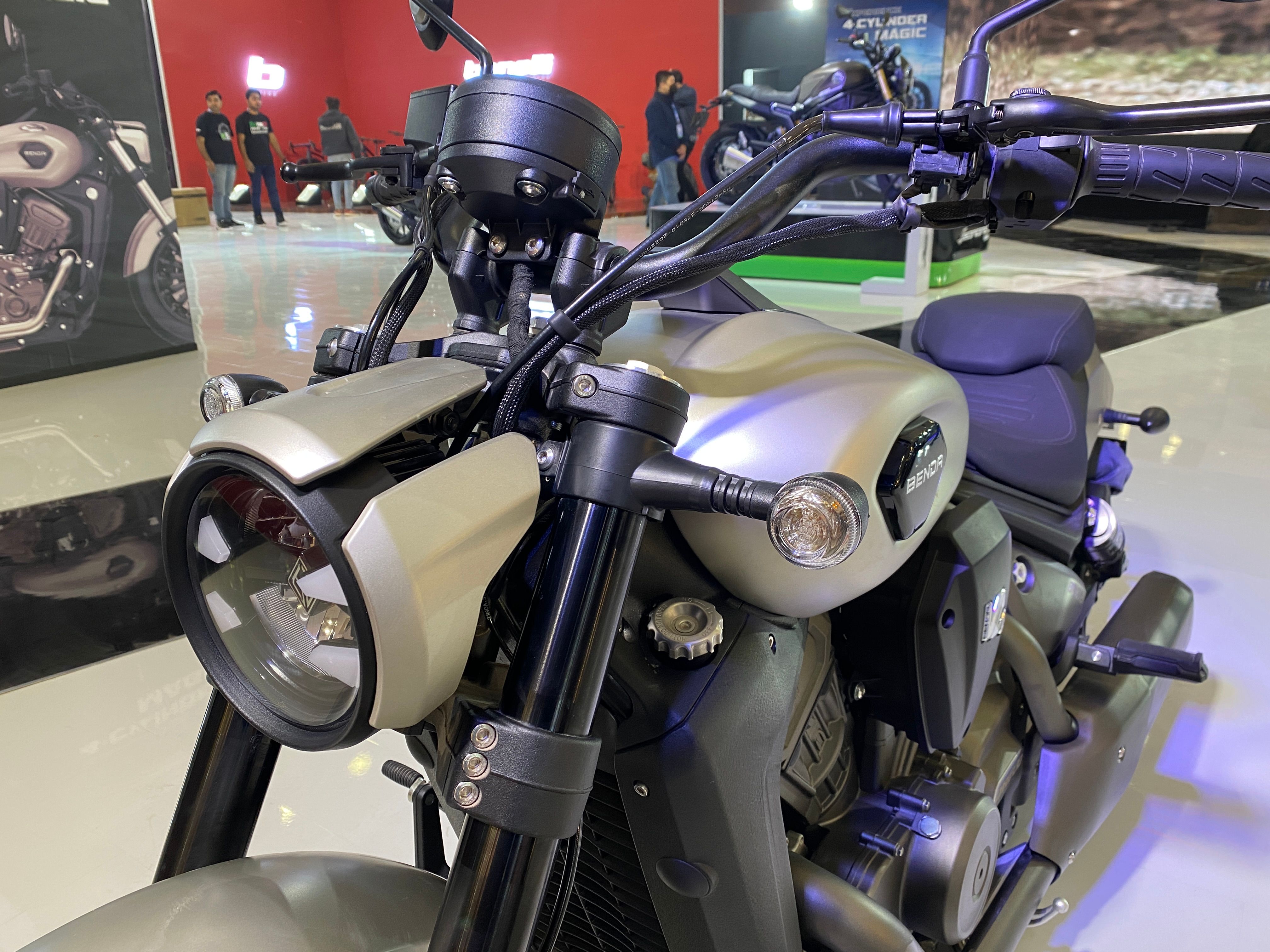 This Chinese Cruiser Trumps The Harley-Davidson Iron 883 On All Counts