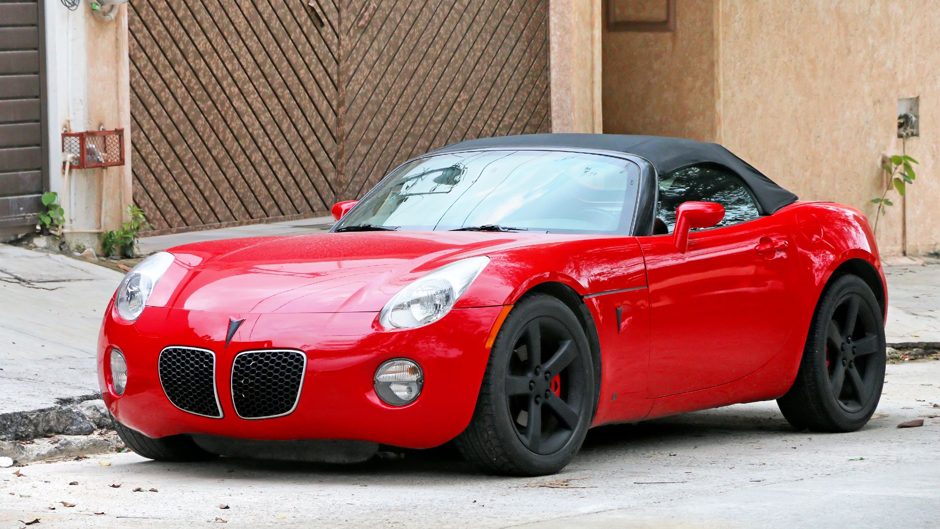 Every Saturn Car And What They Are Worth Today