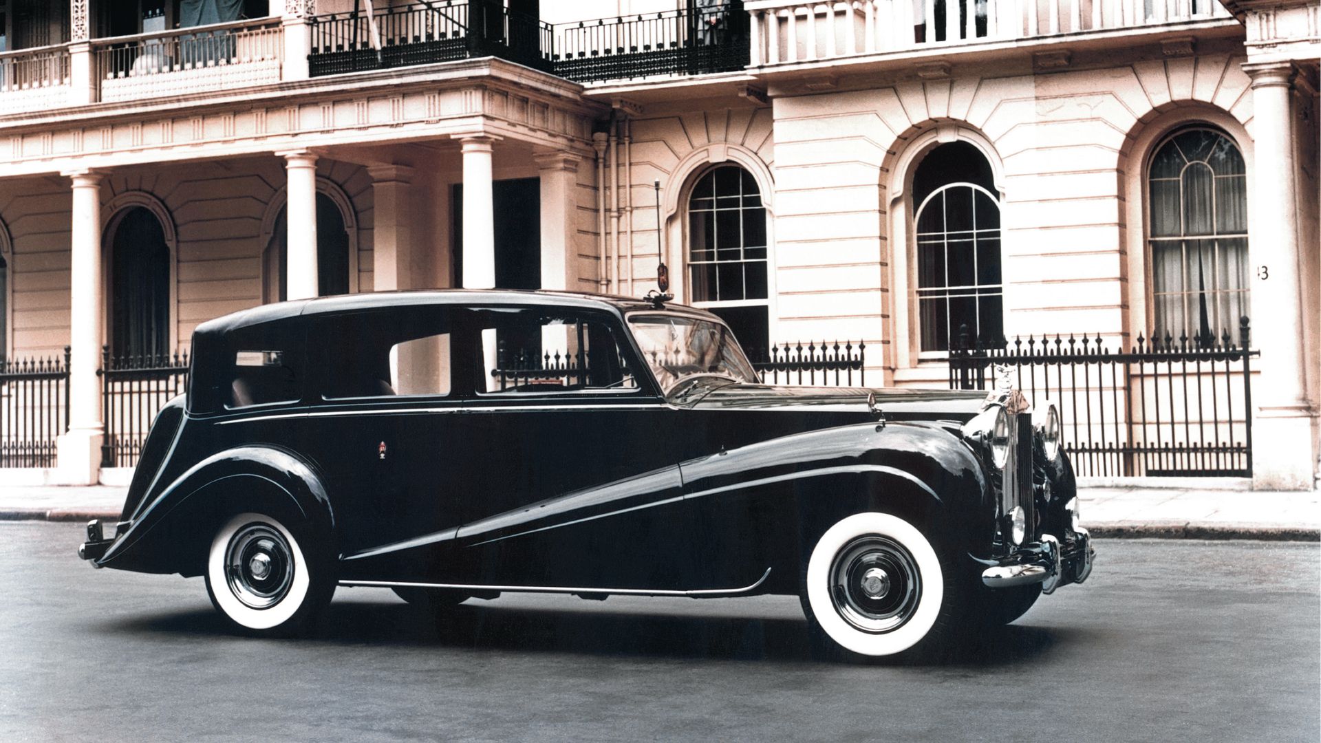 10 Best Rolls-Royce Cars Ever Produced