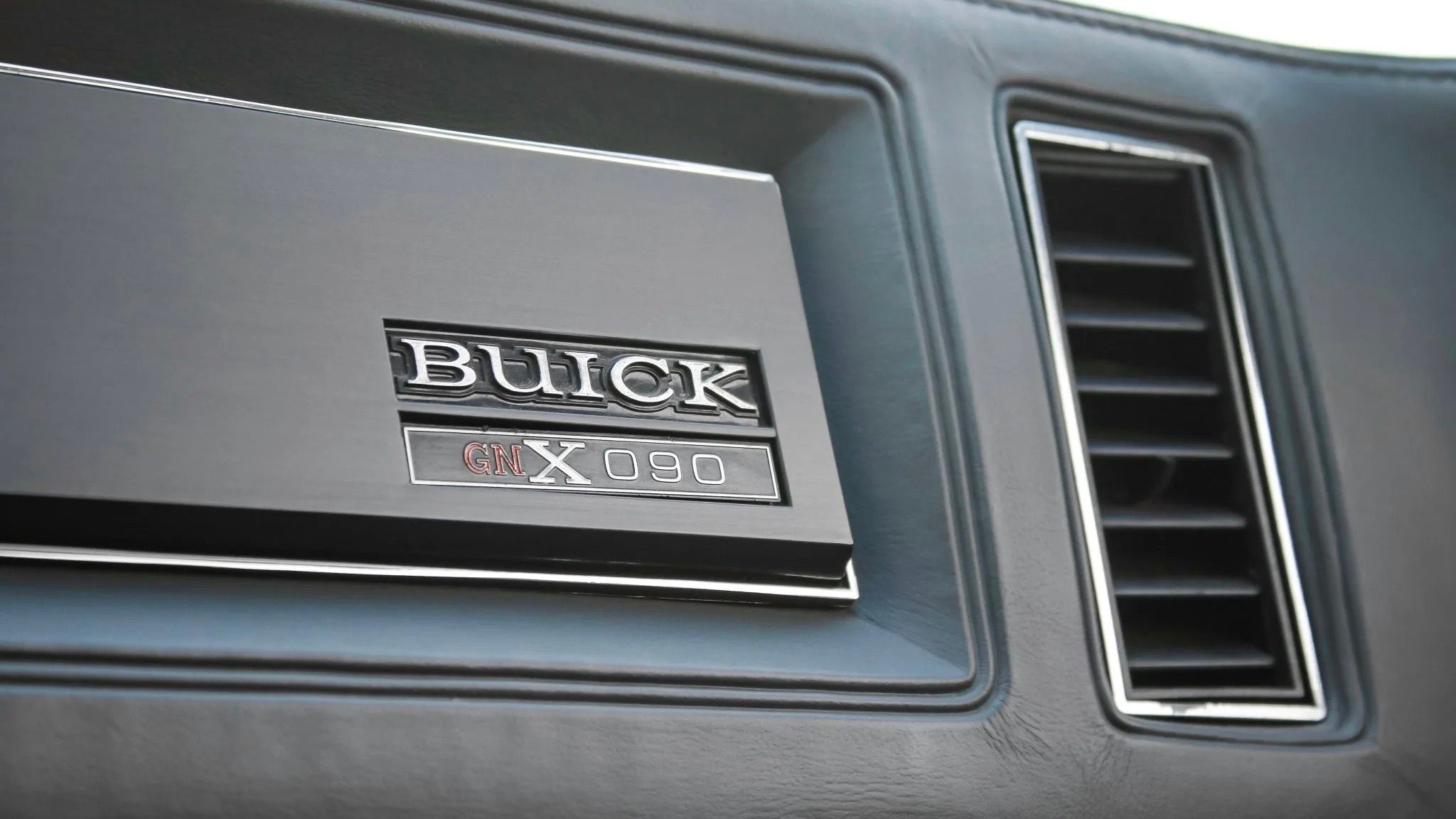 10 Ways The Cadillac CT4-V Blackwing Spiritually Successes The Buick GNX