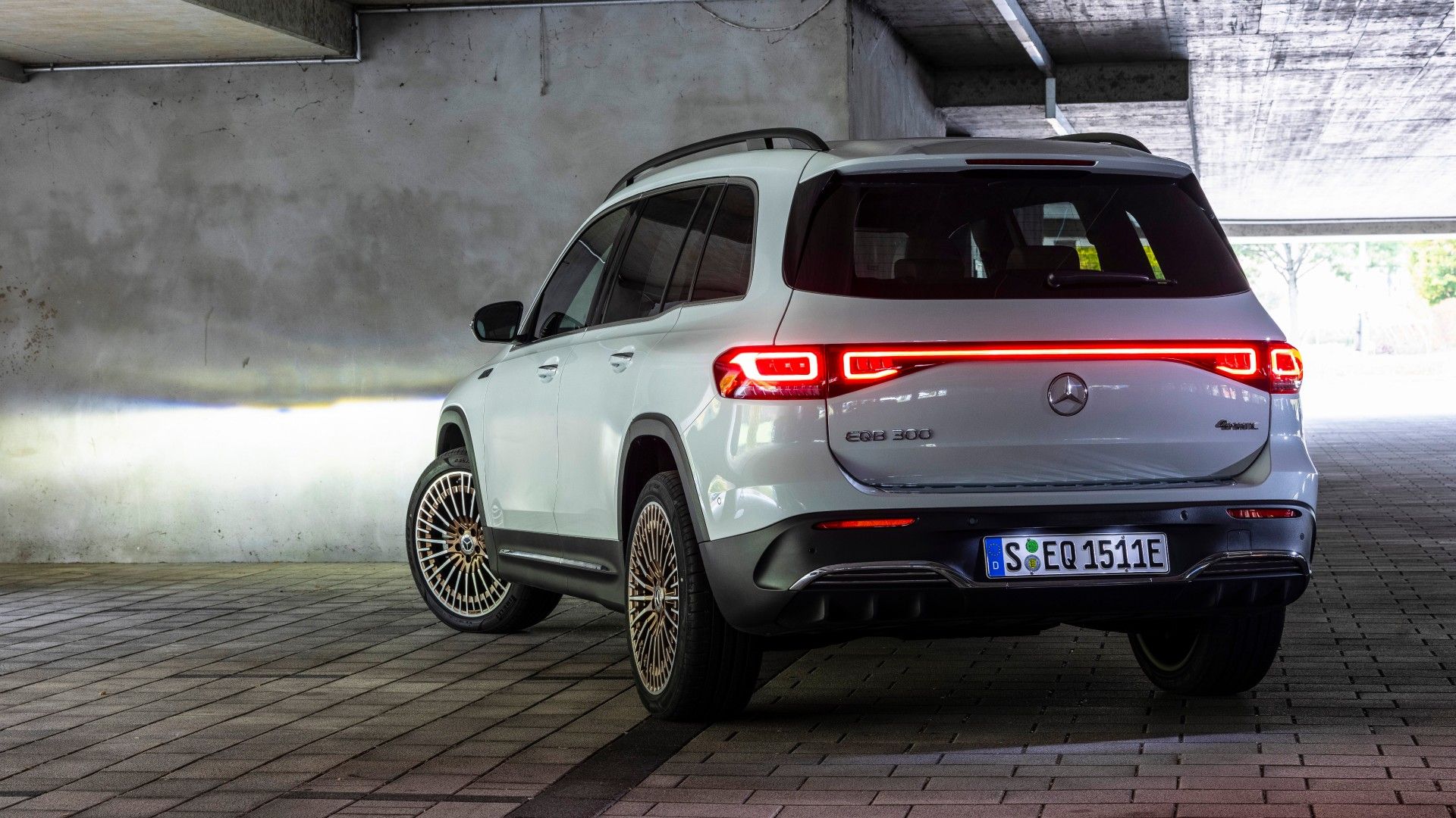 Here's Everything You Need To Know About The All-Electric Mercedes EQB