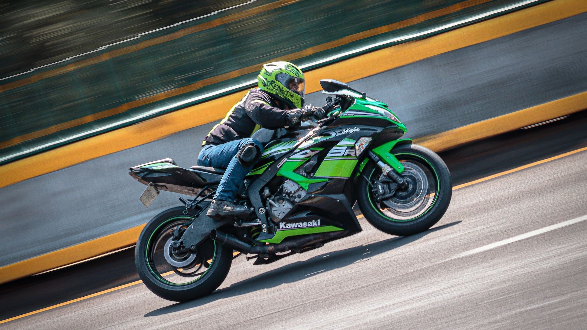 10 Great Sport Bikes For Beginners