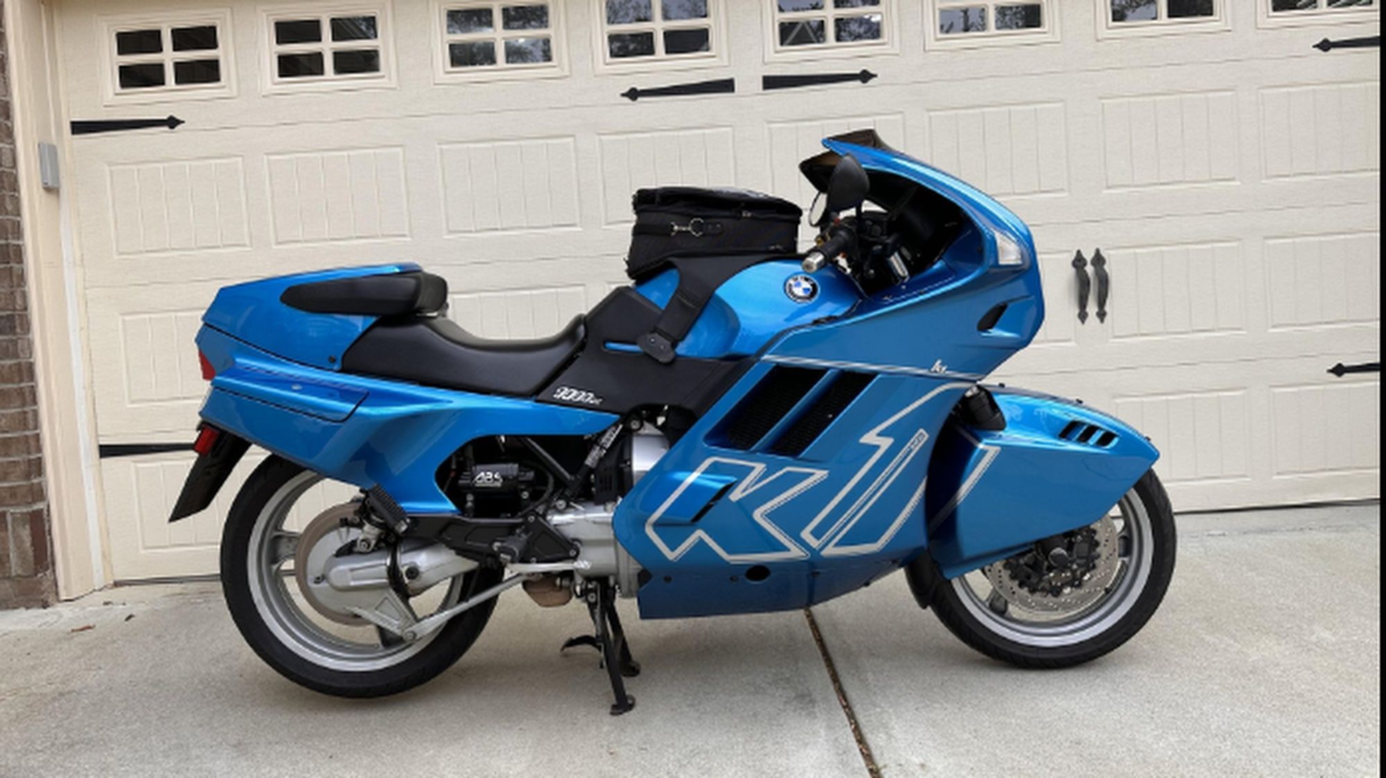 10 Classic BMW Motorcycles That Are A Collector’s Dream