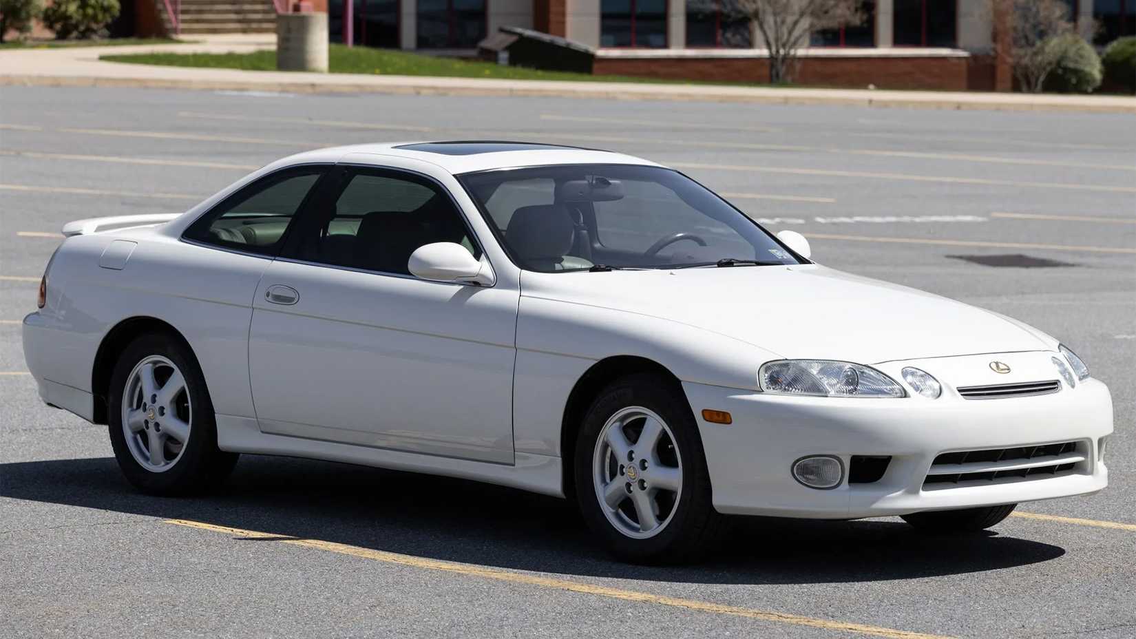 The Very Last Lexus To Feature A Manual Transmission