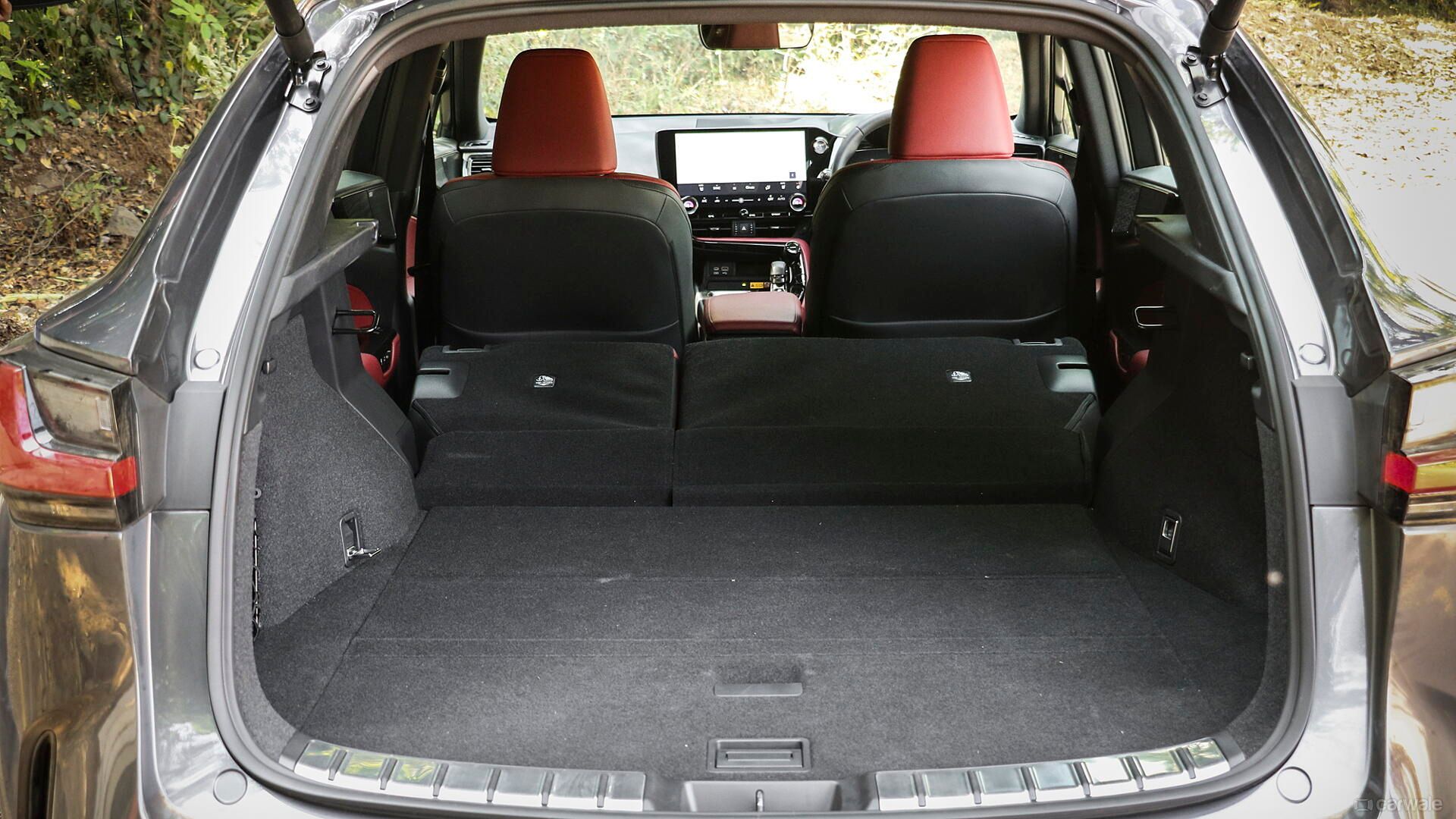 10 Reasons Why The Lexus NX Hybrid Is The Best Hybrid SUV