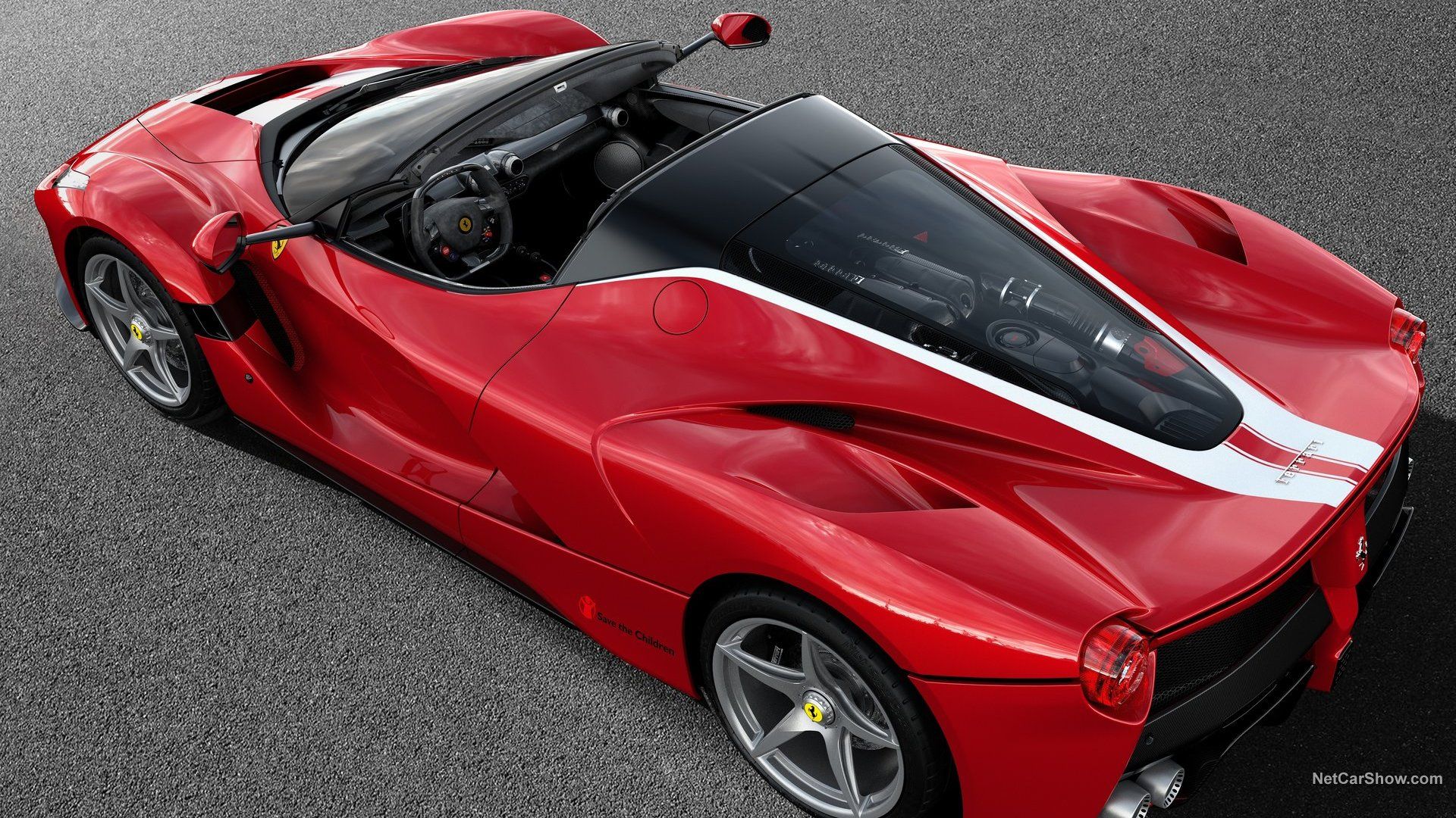 10 Things You Should Know About The Ferrari LaFerrari