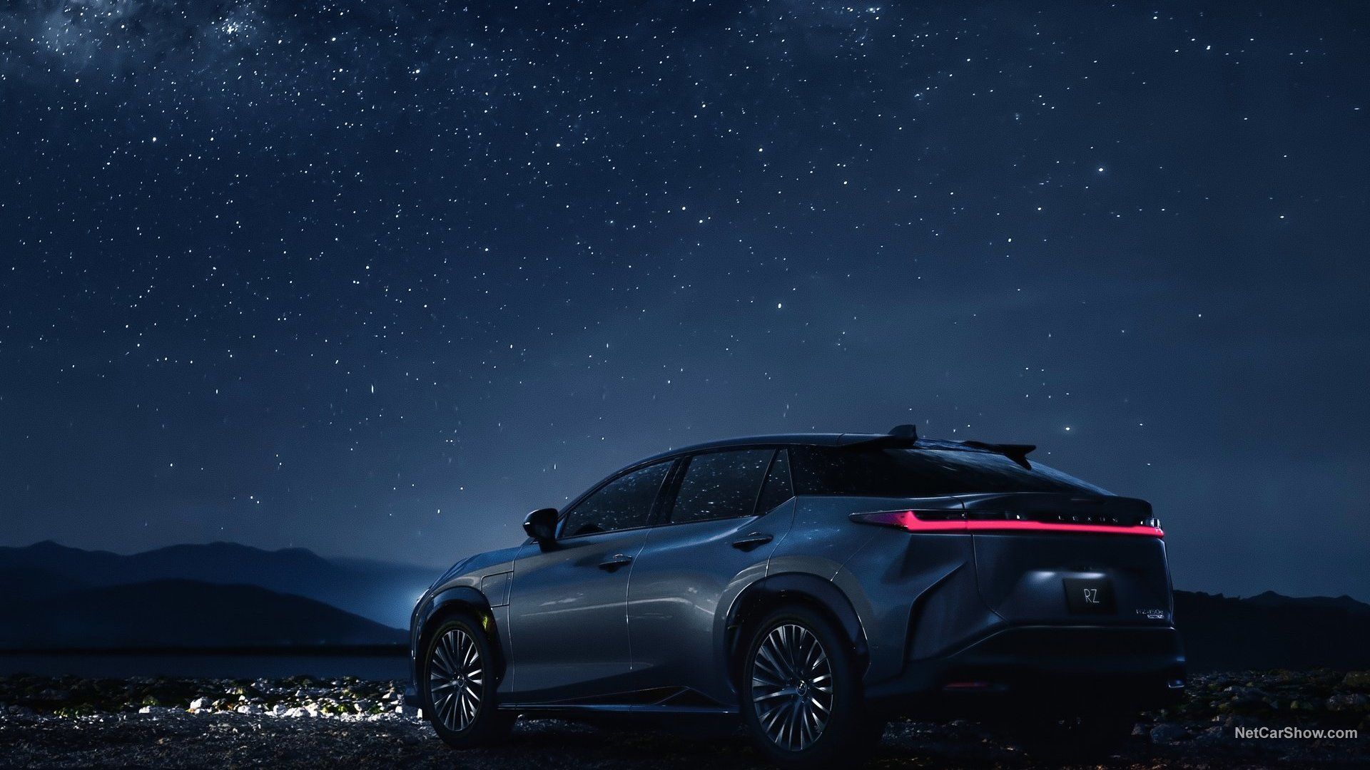 What Makes The Lexus RX Hybrid A Superior Species