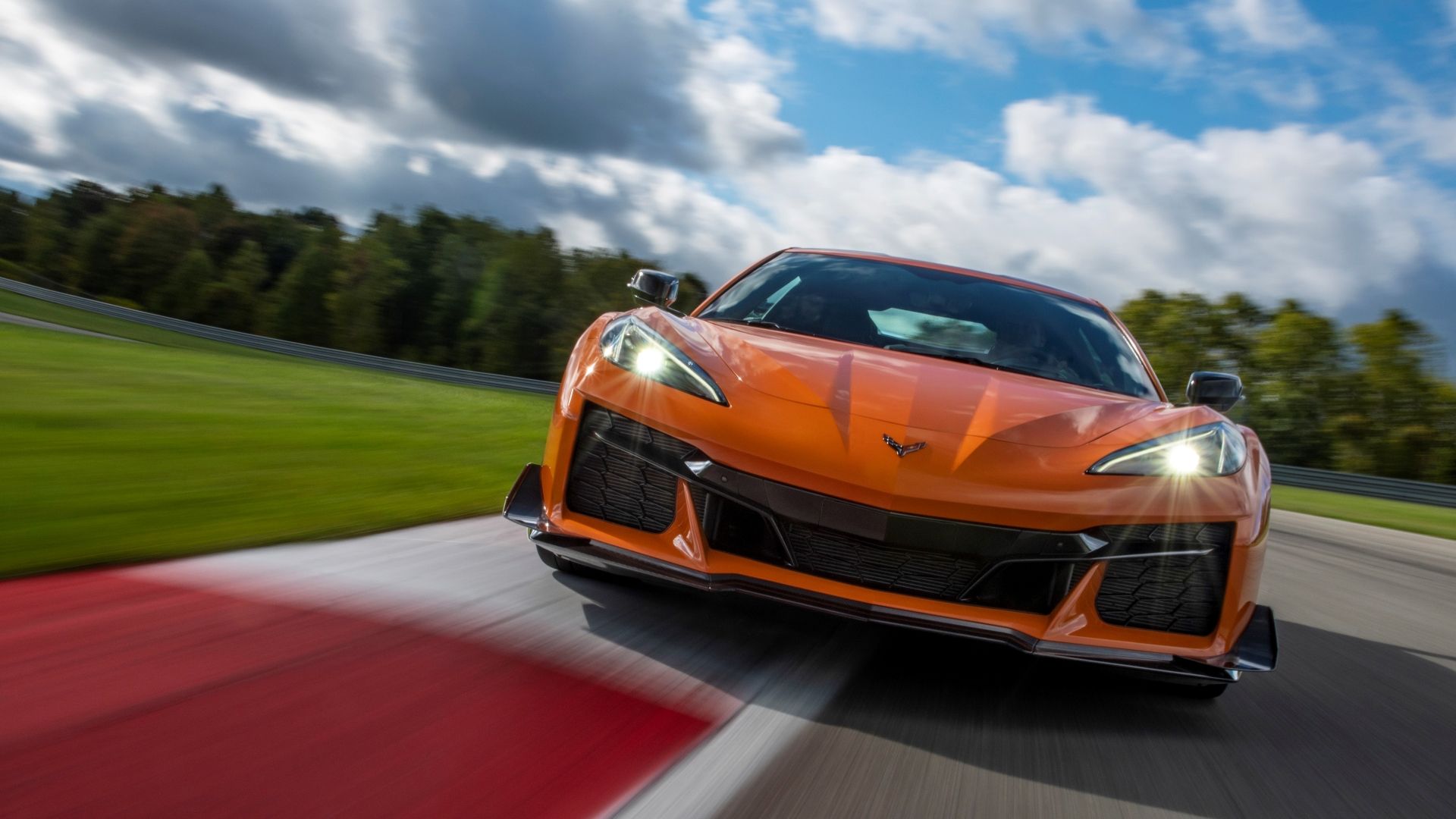 3 Awesome Corvette's You Can Buy Instead Of The Mighty Mid-Engine C8
