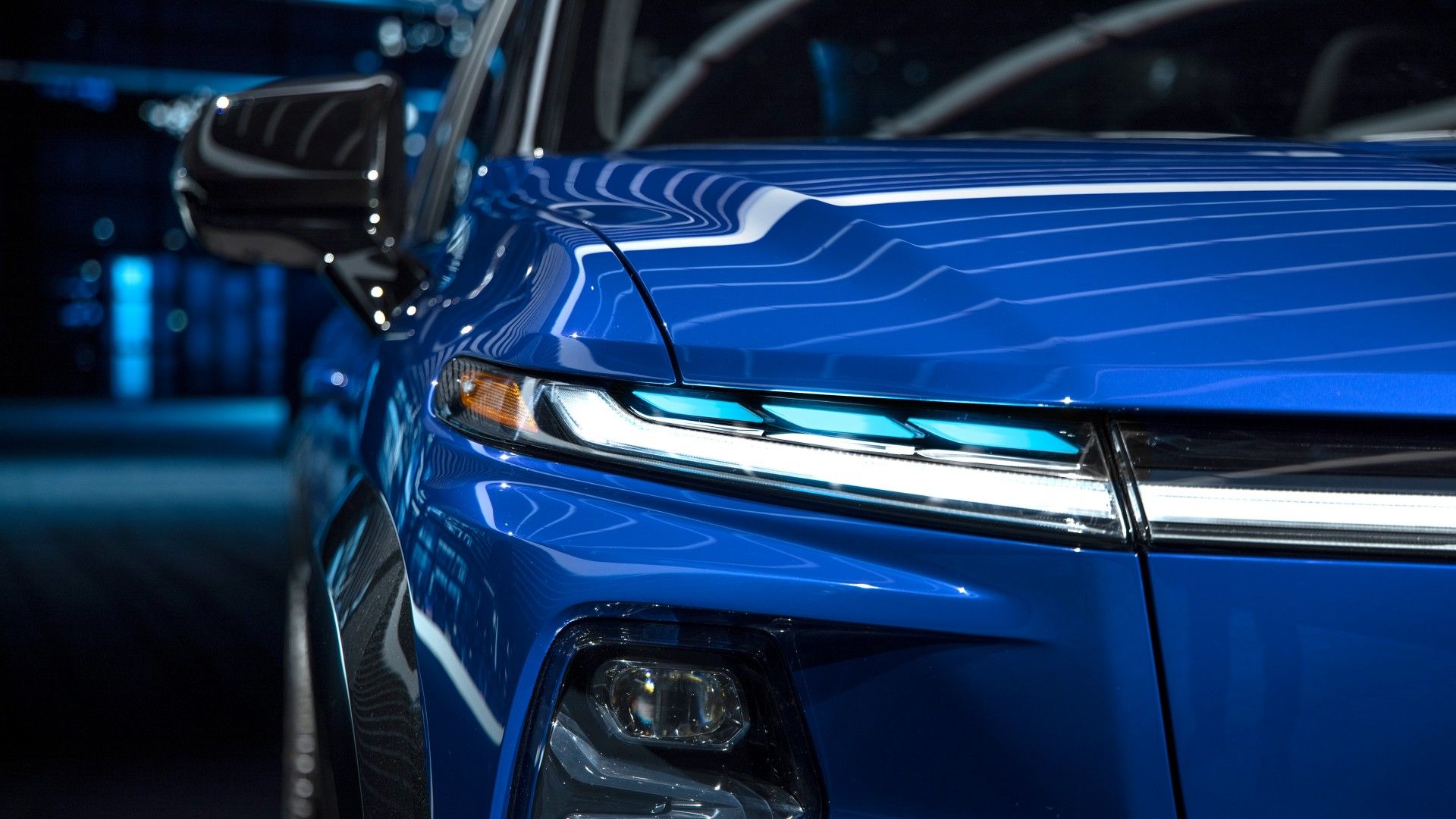 Here's How The Chevy Silverado EV Stacks Up Against The Rivian R1T