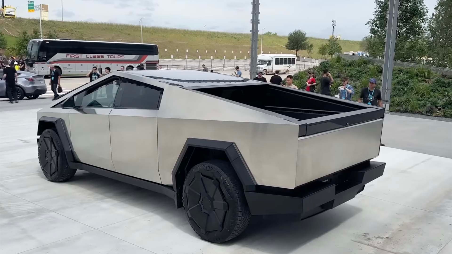 Scoop! Here's Your First Look At The Tesla Cybertruck's Interior!