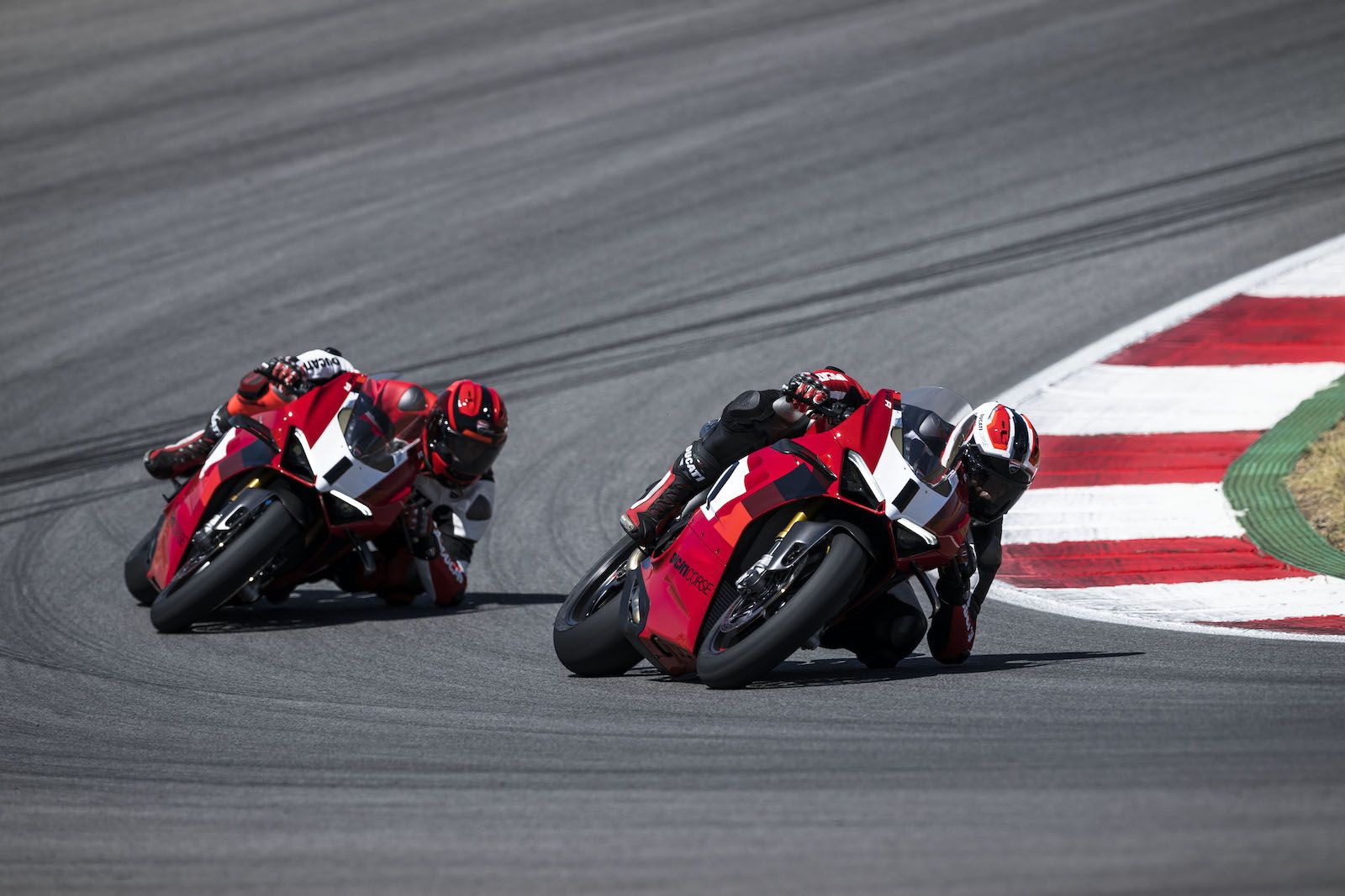 10 Reasons Why We Love The Ducati V4 R