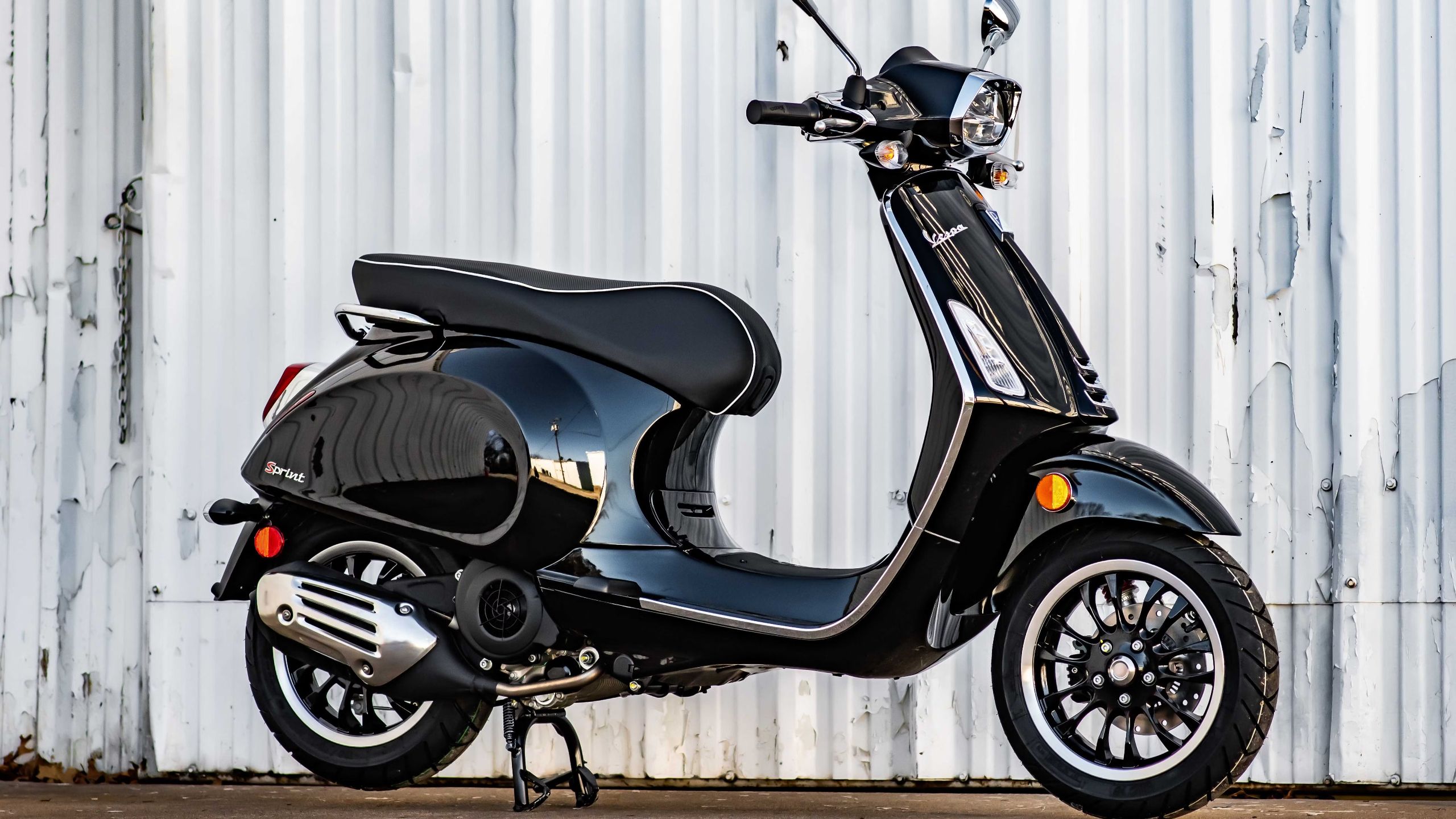 10 Scooters And Mopeds That Helped Mobilize The World