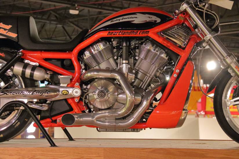 Meet The Most Powerful Harley-Davidson Ever - The V-Rod Destroyer