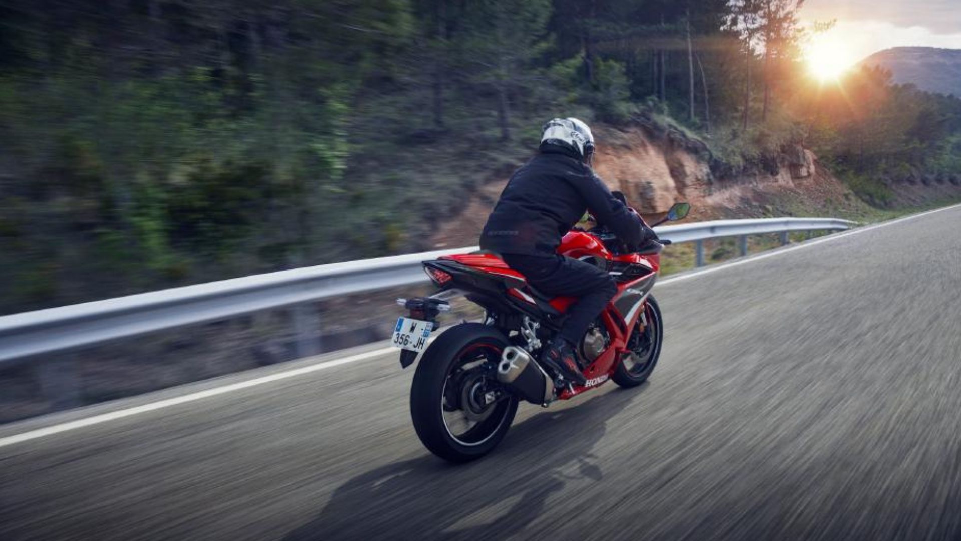 10 Things We Like About The Honda CBR500R