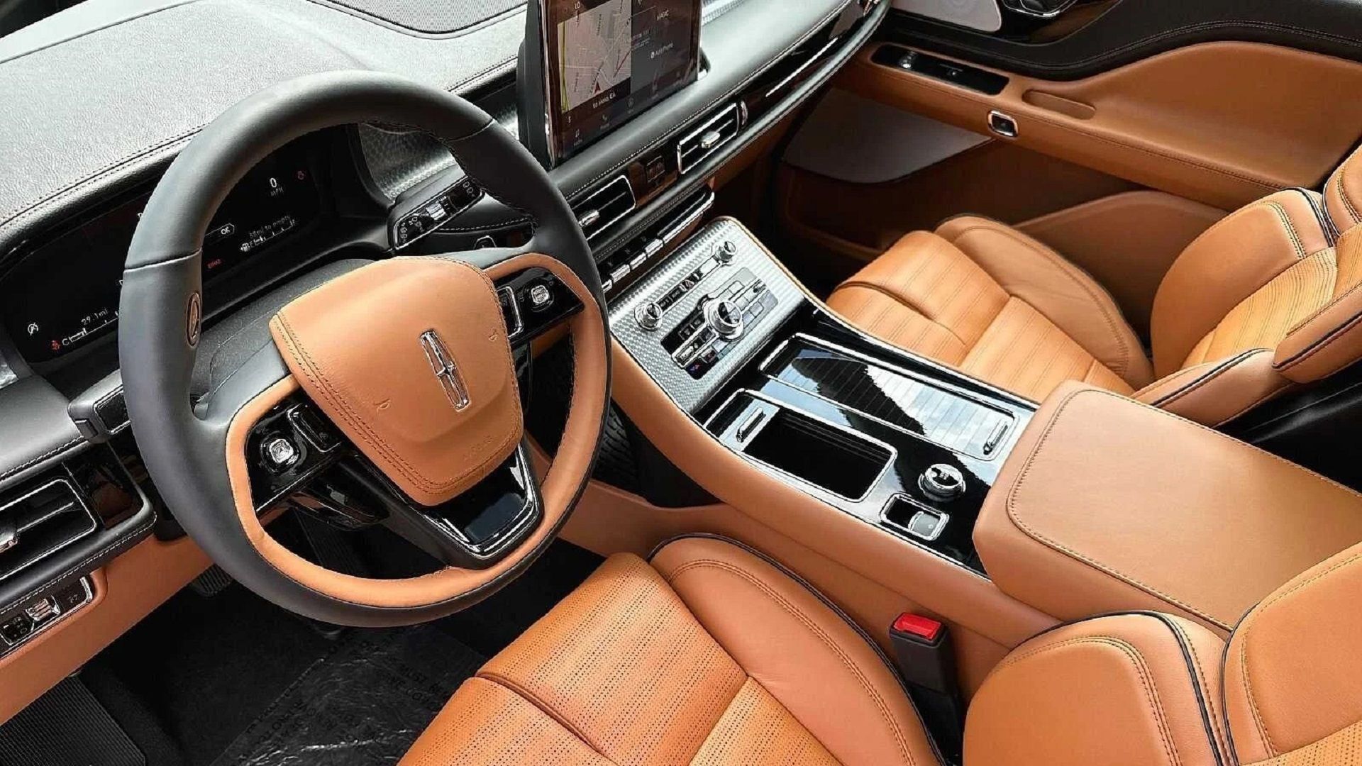 10 Things You Need To Know About The Lincoln Aviator PHEV