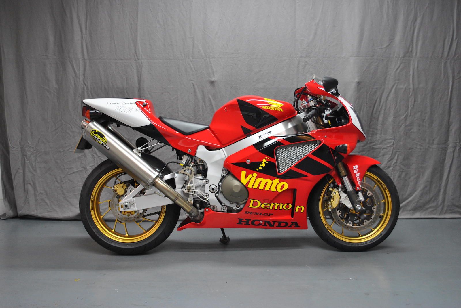 Top 10 Best-Looking Isle Of Man TT Race Bikes