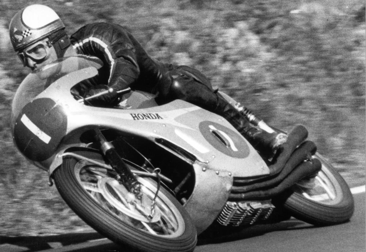 10 Riders With The Most Isle Of Man TT Wins