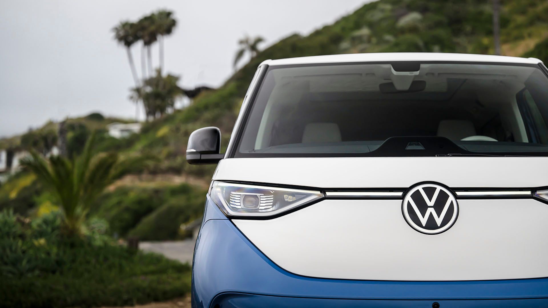 2025 Volkswagen ID. Buzz Interior And Exterior Photo Gallery