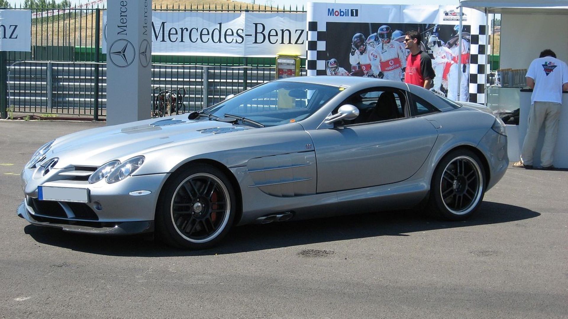 10 Amazing Cars From Michael Jordan’s Personal Garage